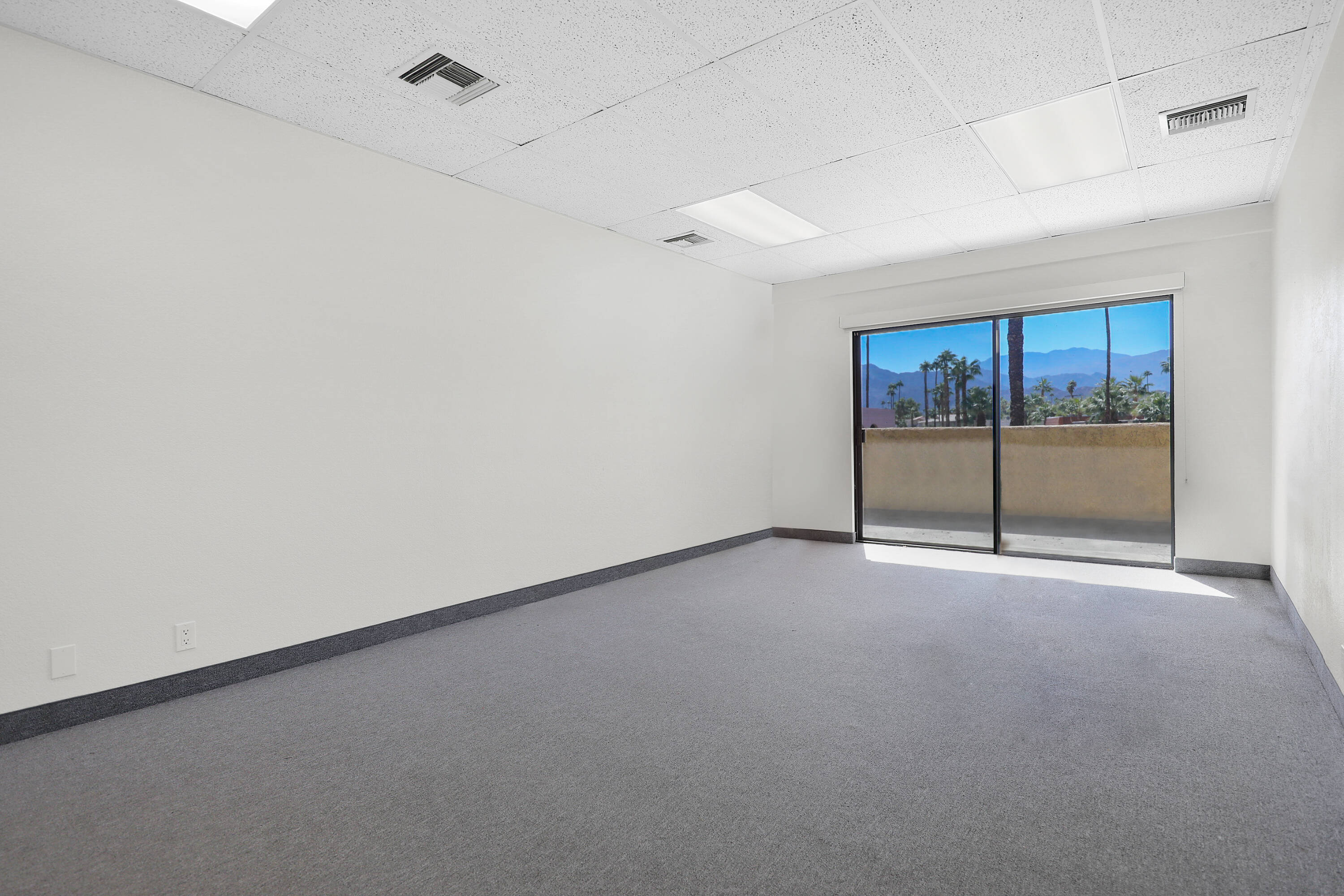 74333 CA-111, Palm Desert, CA 92260 | Crexi.com