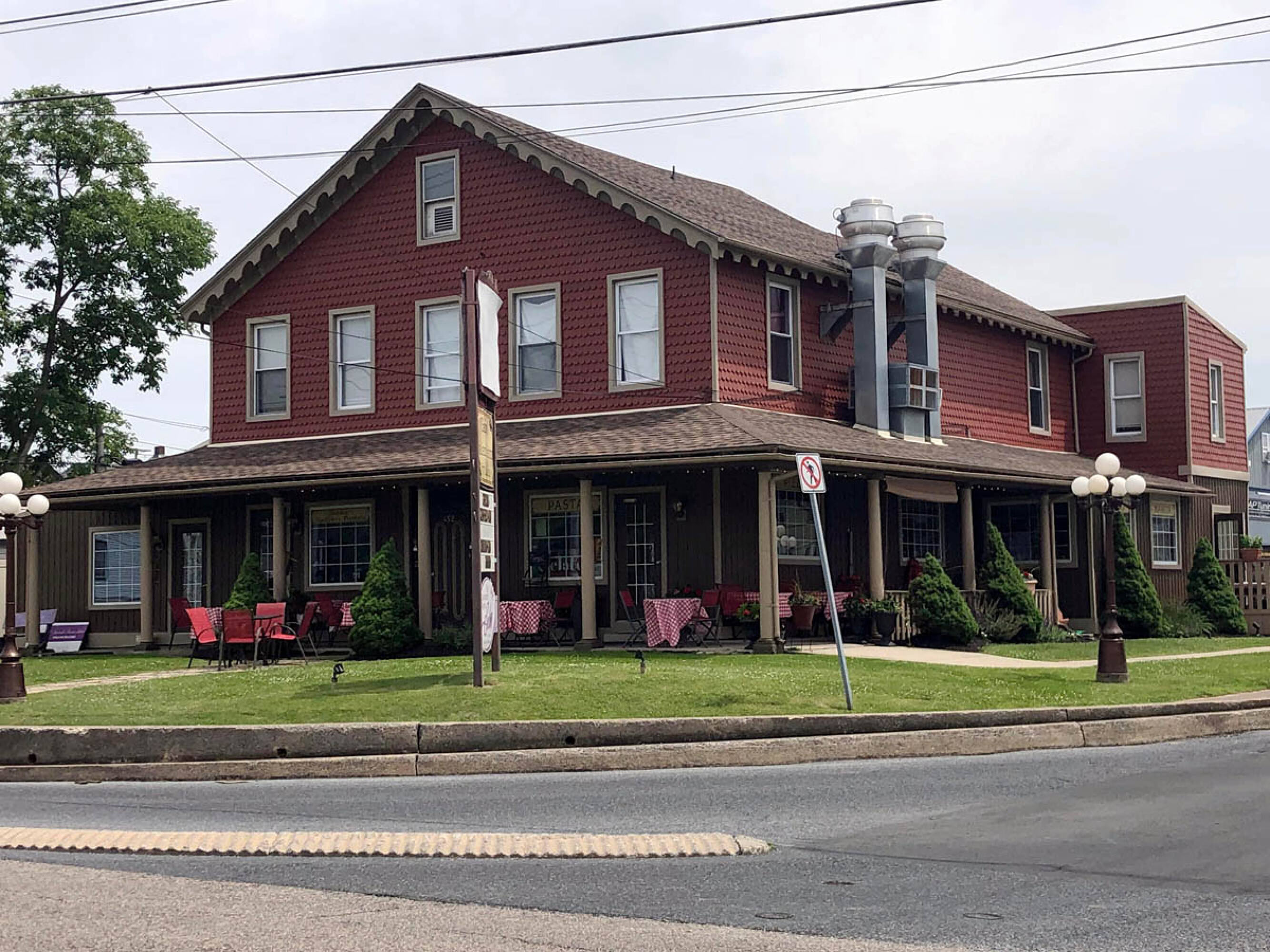 452 E Cumberland St, Lebanon, PA 17042 | Crexi.com