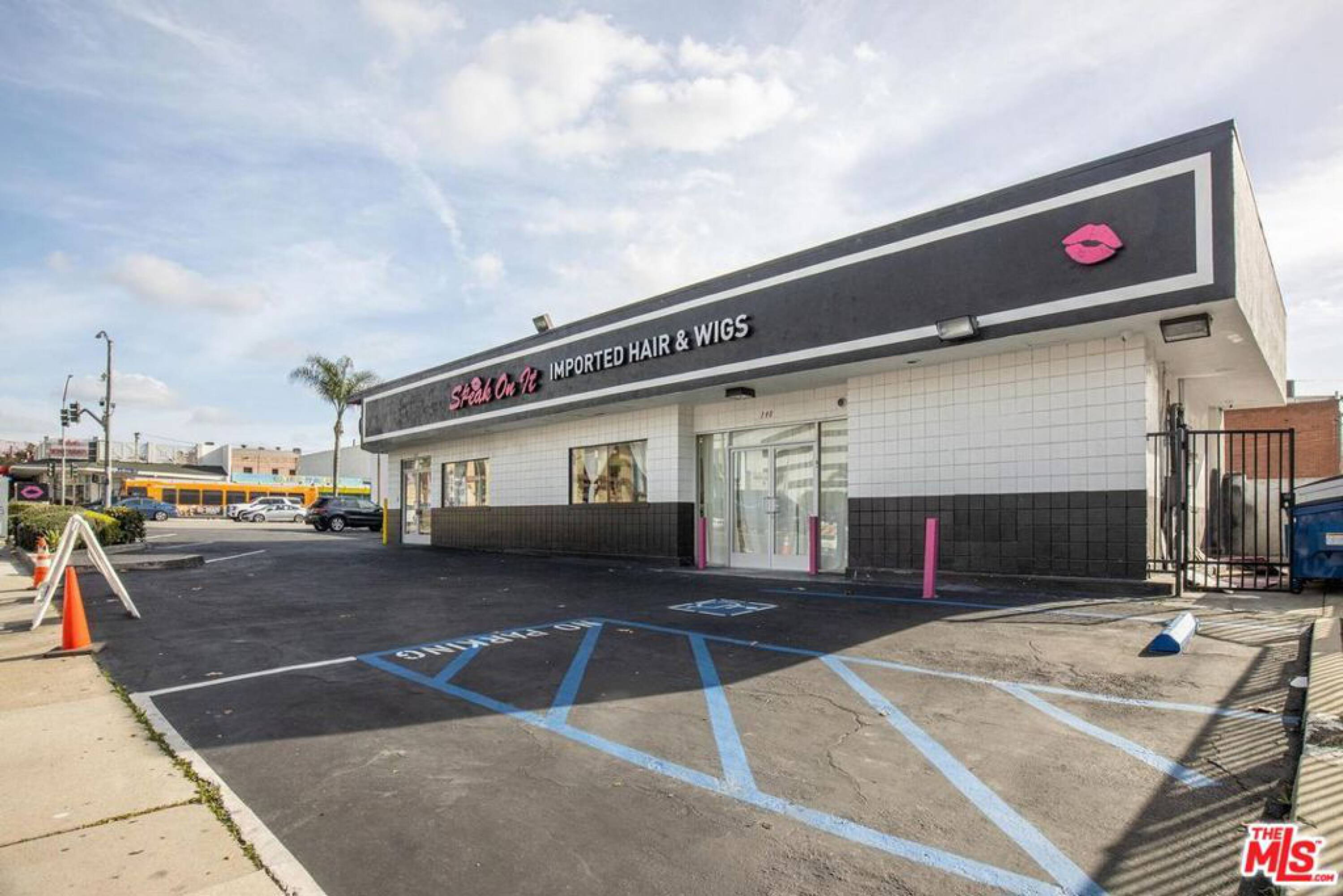 130 E Manchester Blvd, Inglewood, CA 90301 | Crexi.com