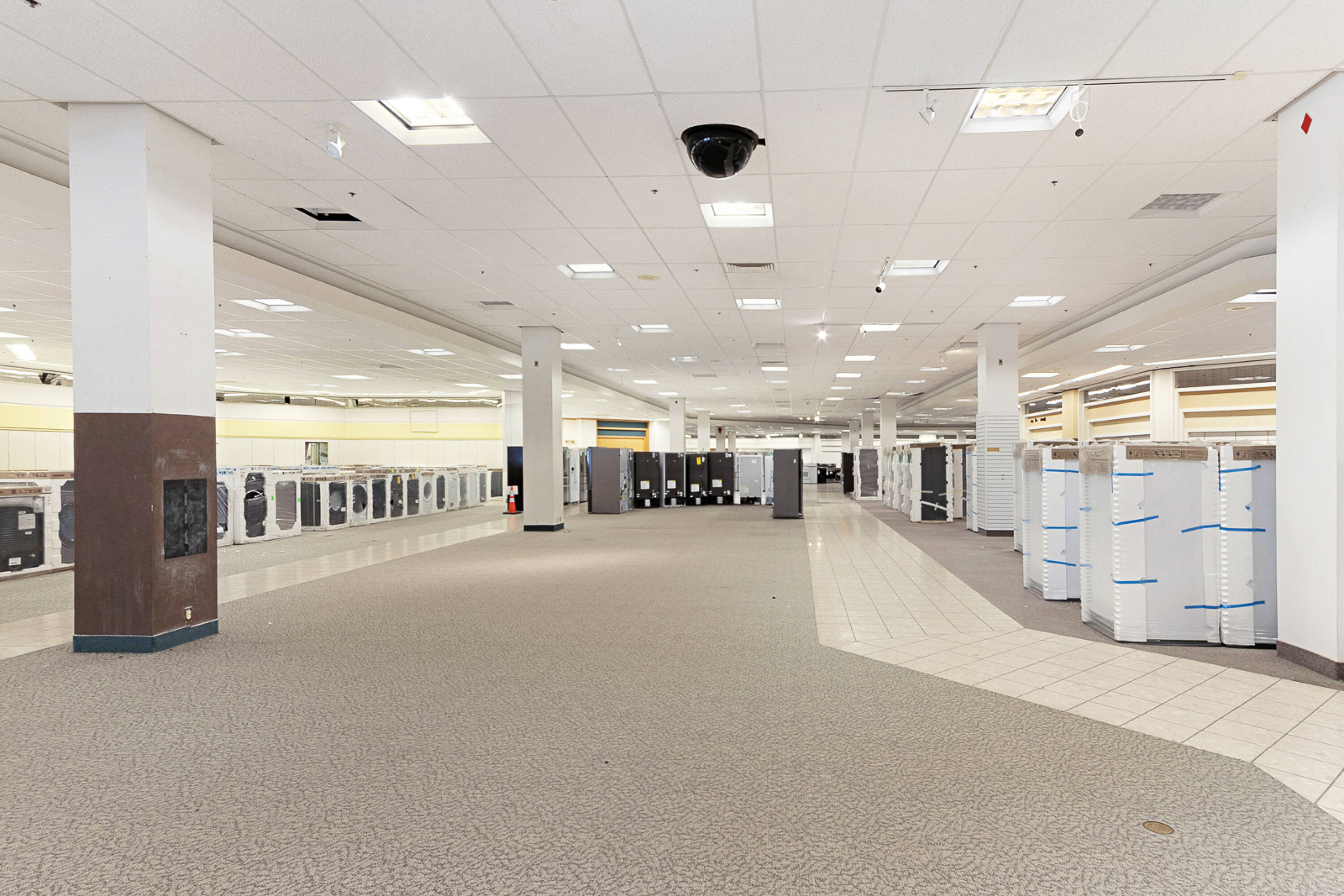 1400 DELL RANGE BLVD Cheyenne WY 82009-4801 APN: 14662030402000 | Crexi.com