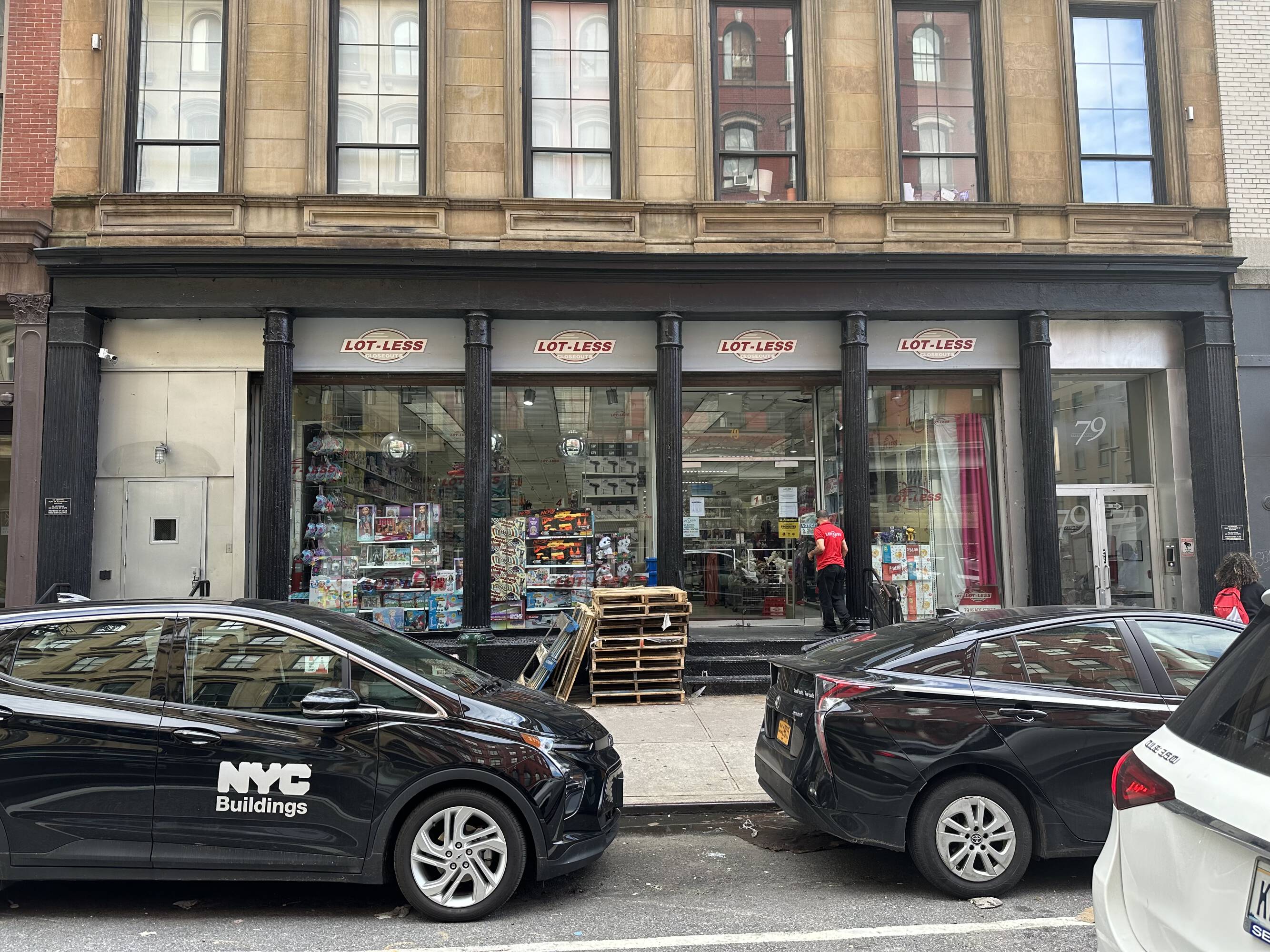 97 CHAMBERS ST New York NY 10007-1805 APN: 1001490012 | Crexi.com