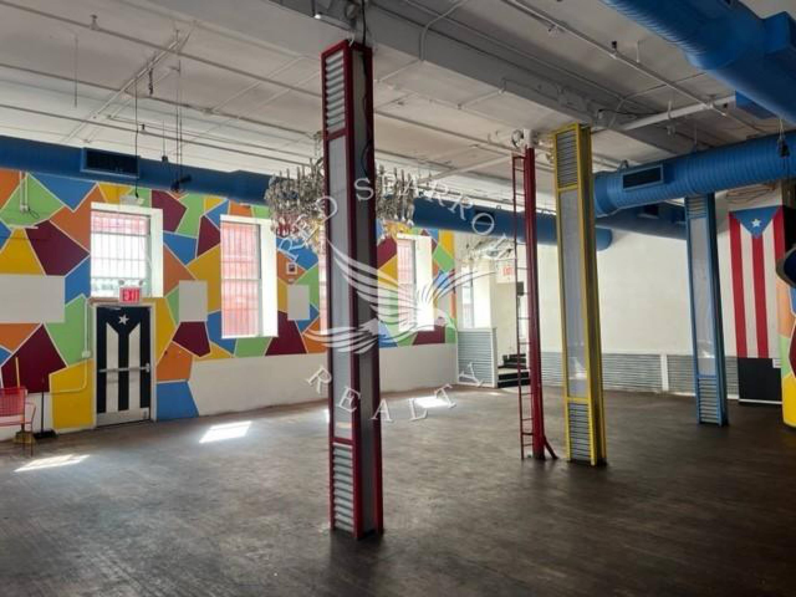 Retail space on Bruckner Boulevard, The Bronx, NY 10454 | Crexi.com