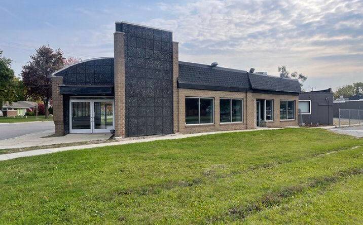 31668 Woodward Ave, Royal Oak, MI 48073 | Crexi.com