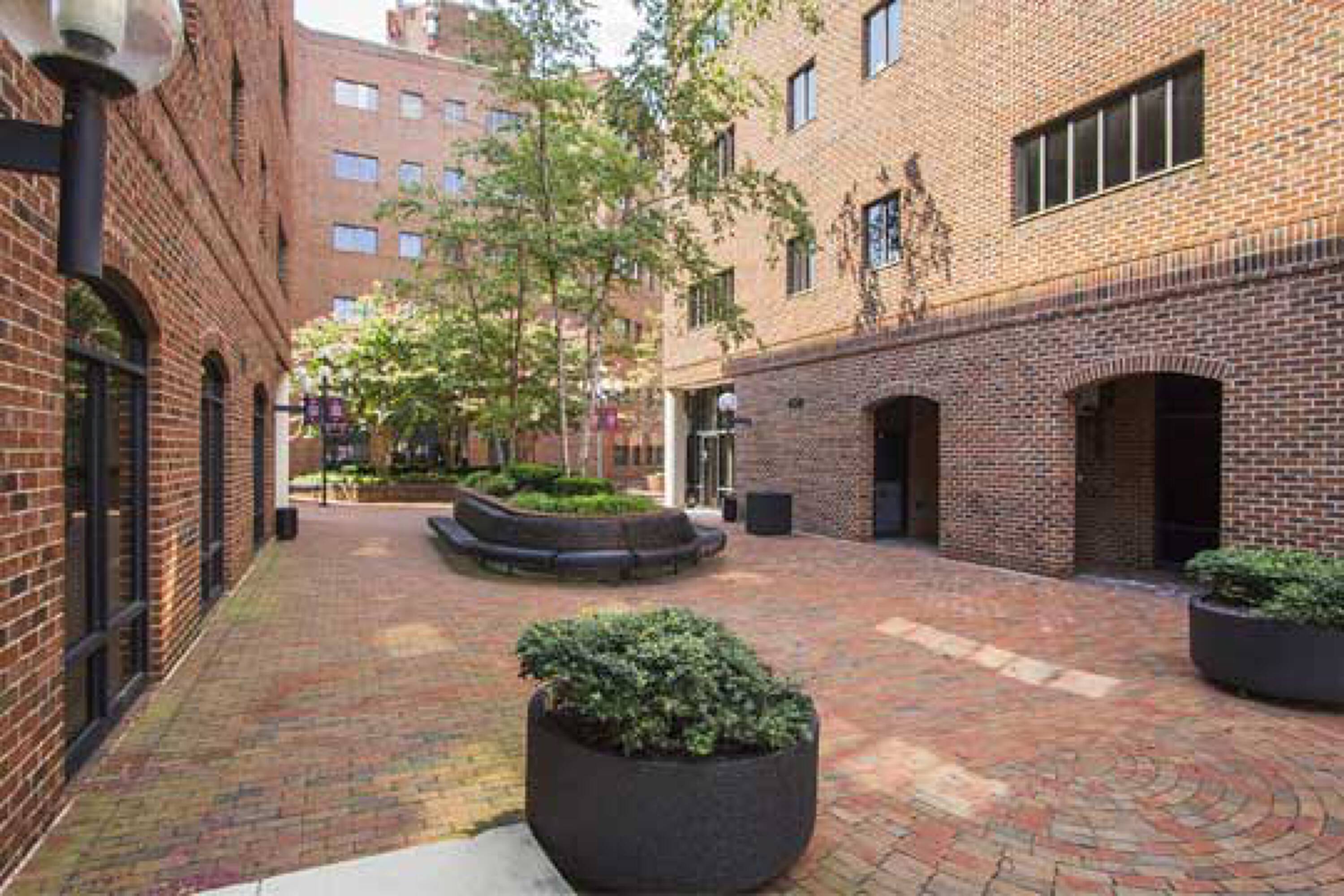 101, 103, & 105 W Broad St, Falls Church, VA 22046 | Crexi.com