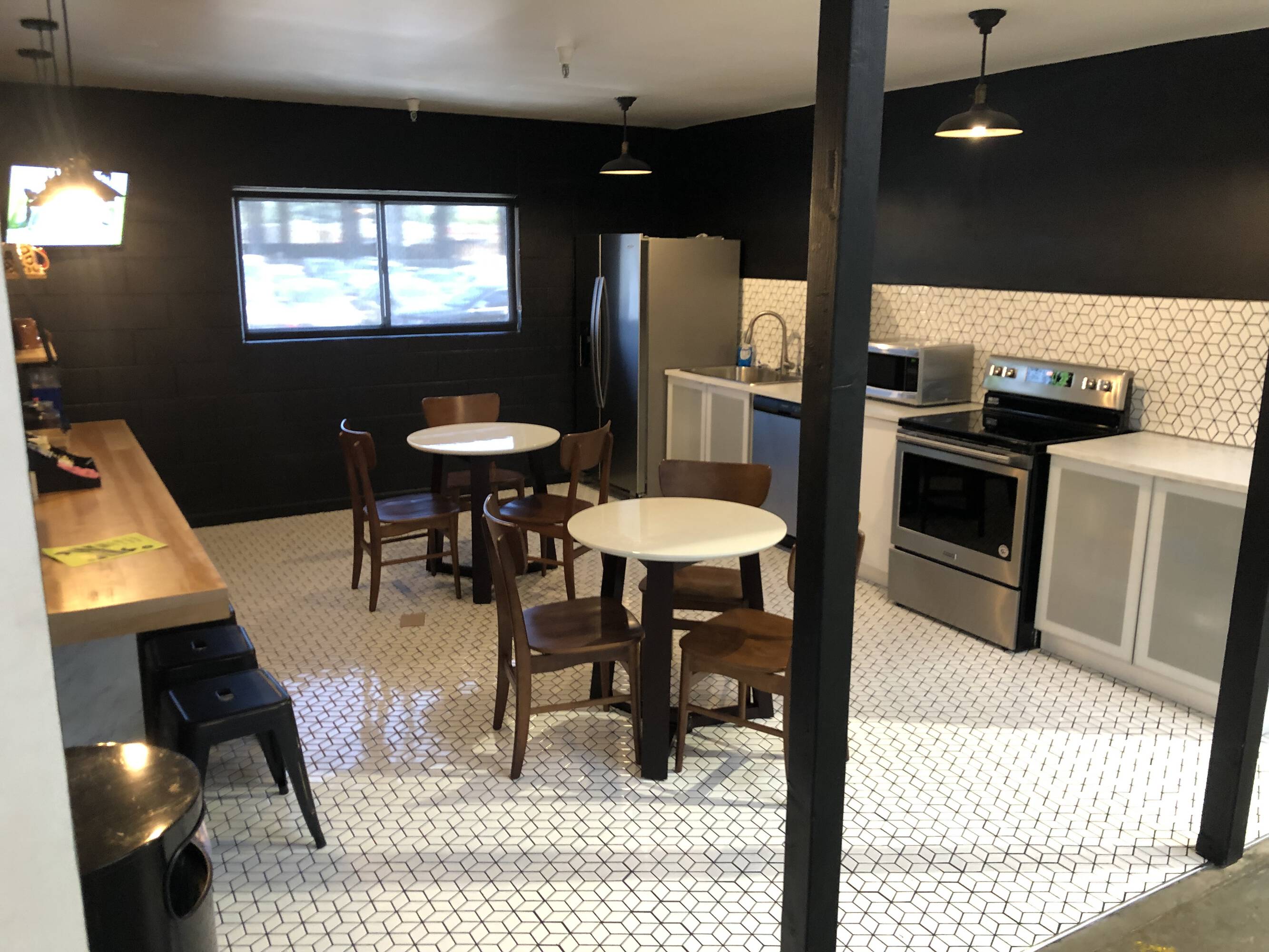 2600 Cesar Chavez Blvd, Fresno, CA 93721 | Crexi.com