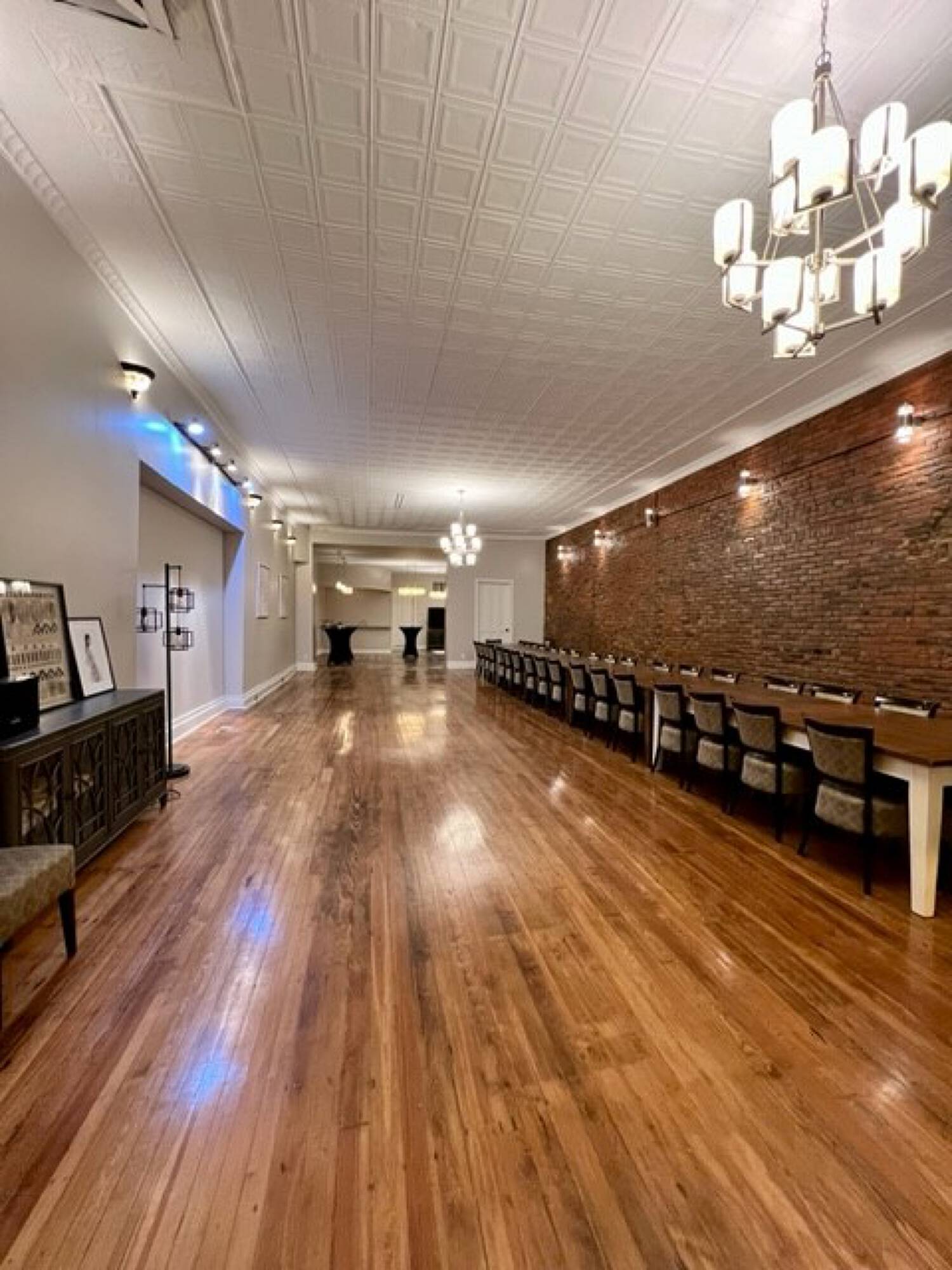 219 Pearl St, New Albany, IN 47150 | Crexi.com