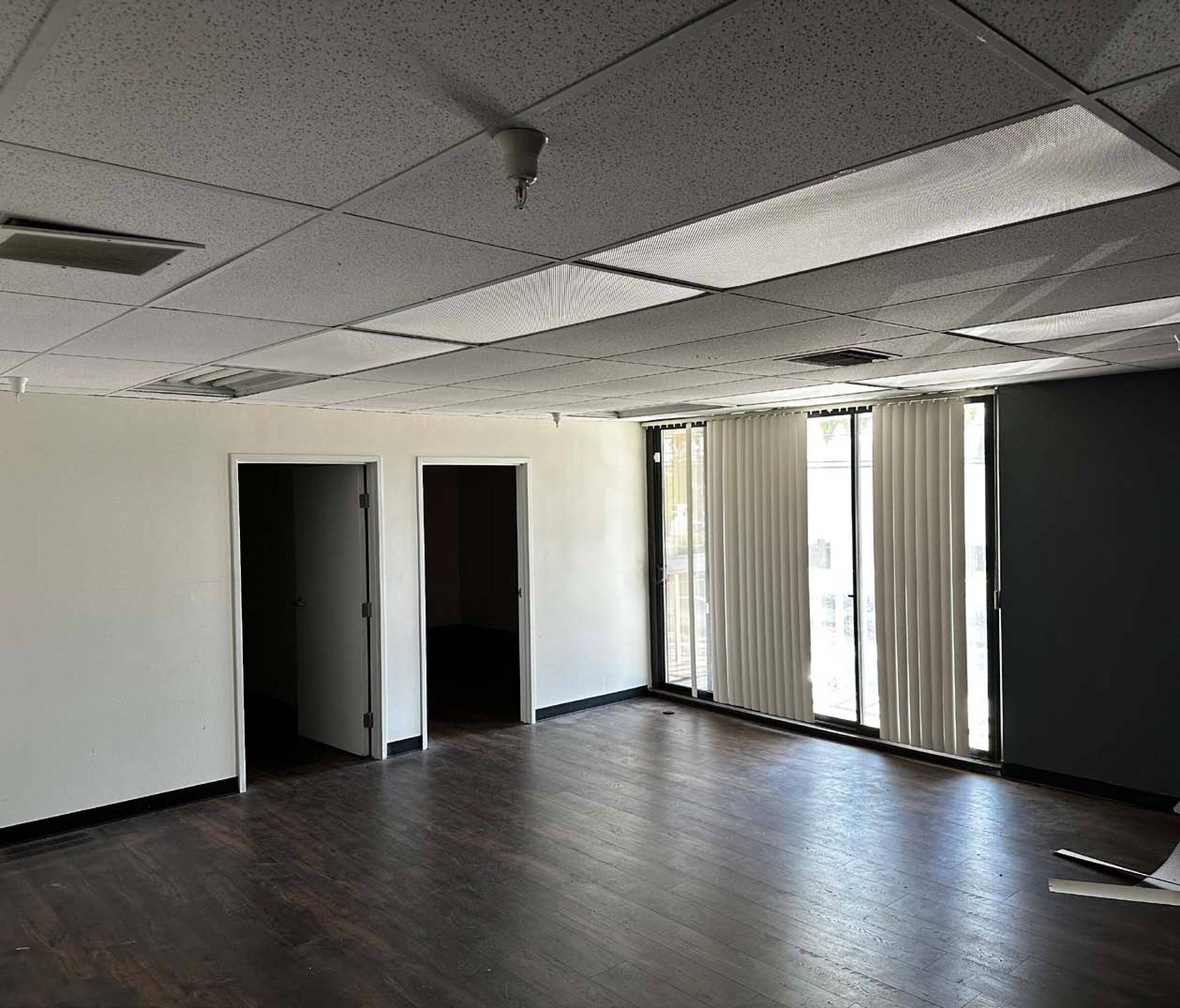 12821 Coral Tree Pl, Los Angeles, CA 90066 | Crexi.com