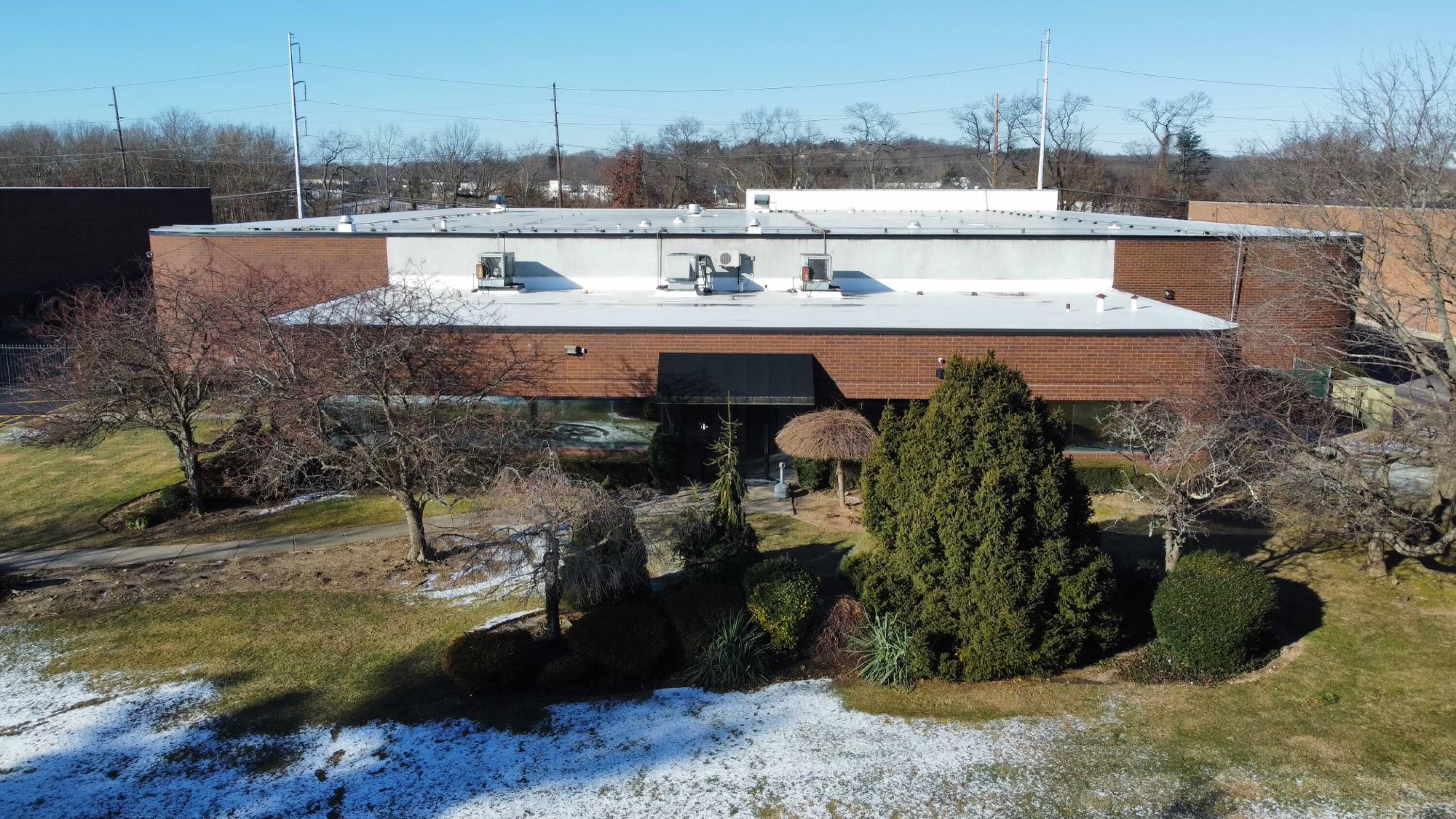 70 Gordon Dr, Syosset, NY 11791 | Crexi.com