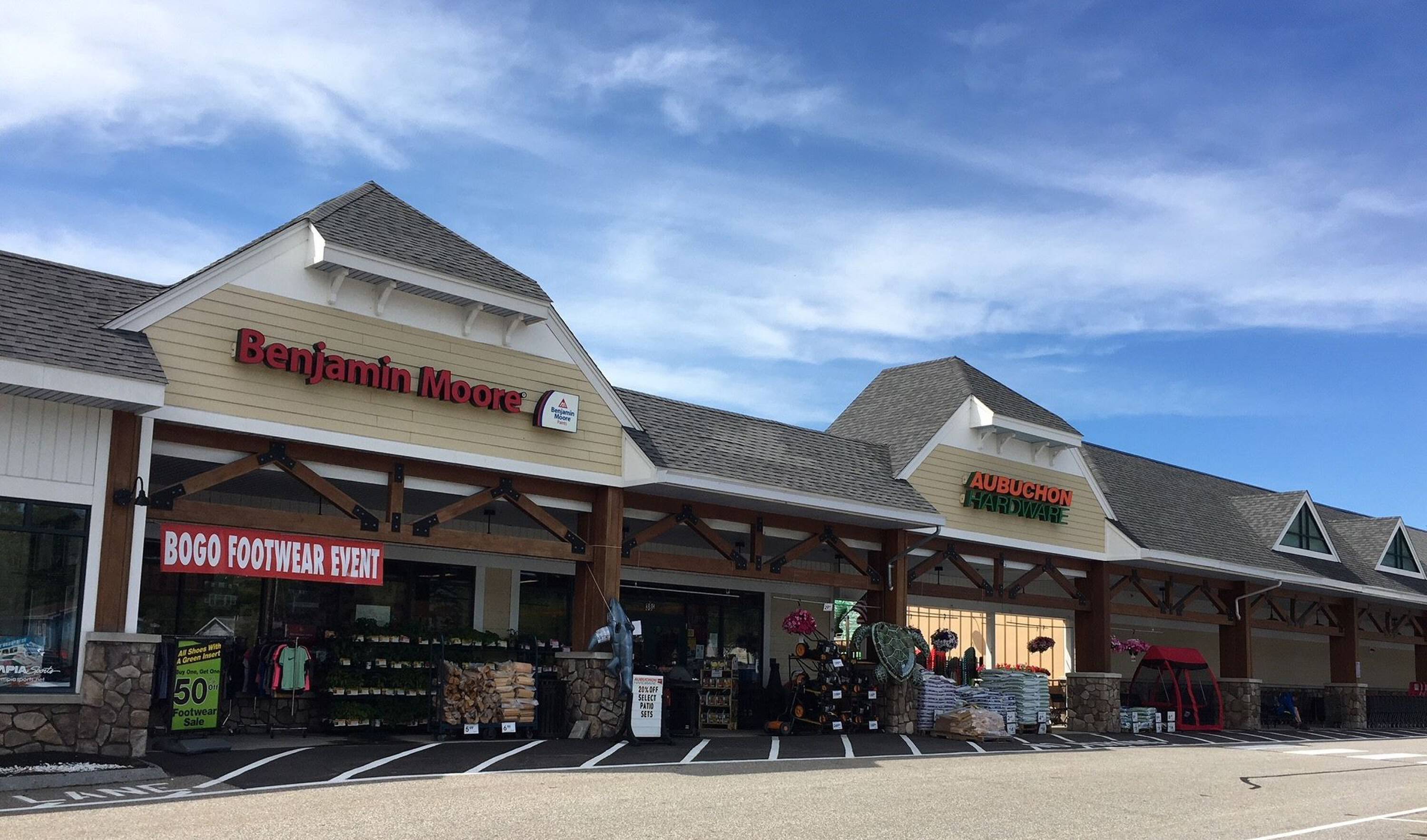 38 NH Route 25, Meredith, NH 03253 | Crexi.com
