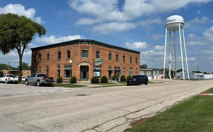 203 Front St, Stuart, IA 50250 | Crexi.com