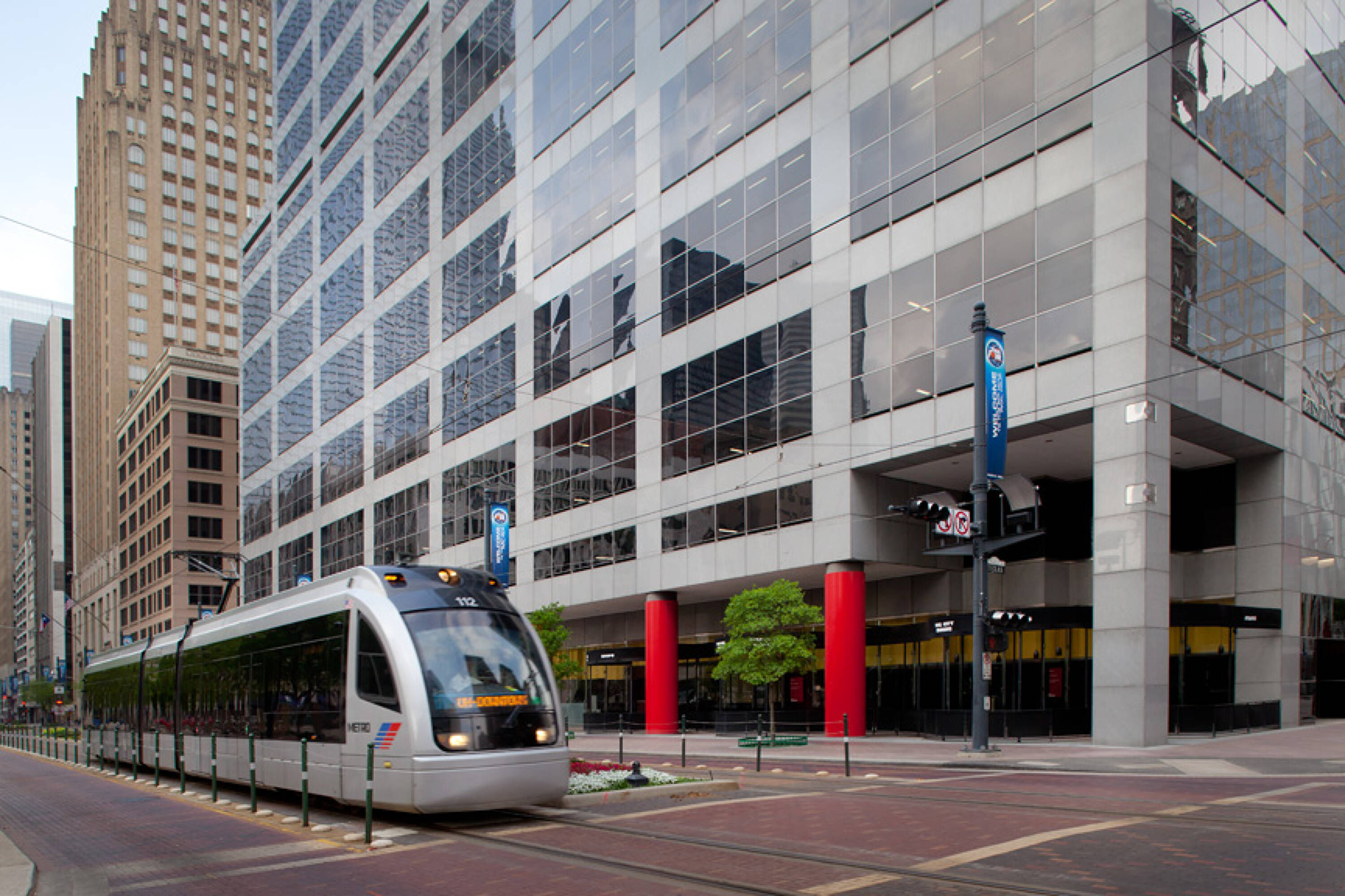 601 Travis St, Houston, TX 77002 | Crexi.com