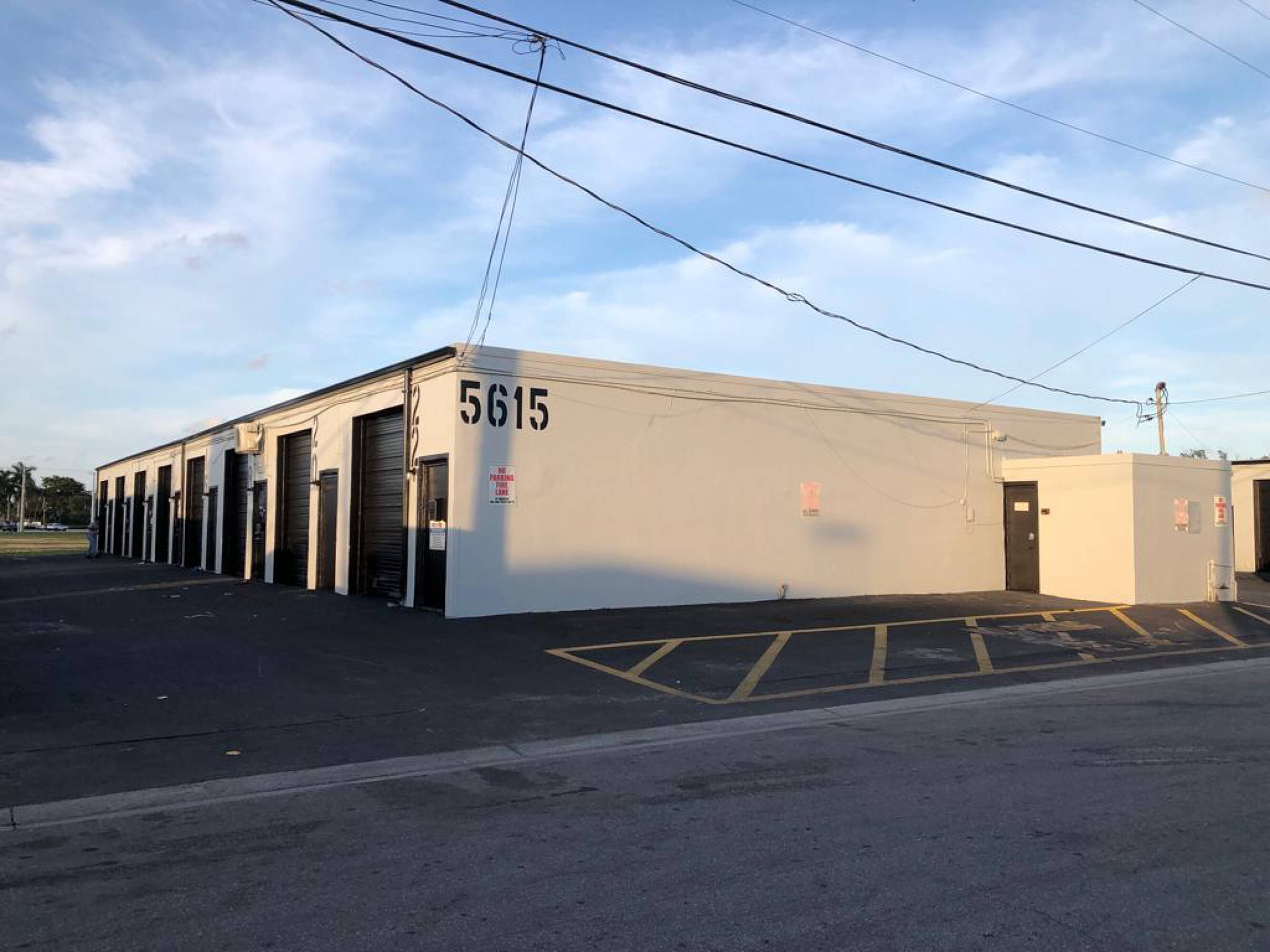 5601 NW 8th St, Margate, FL 33063 | Crexi.com