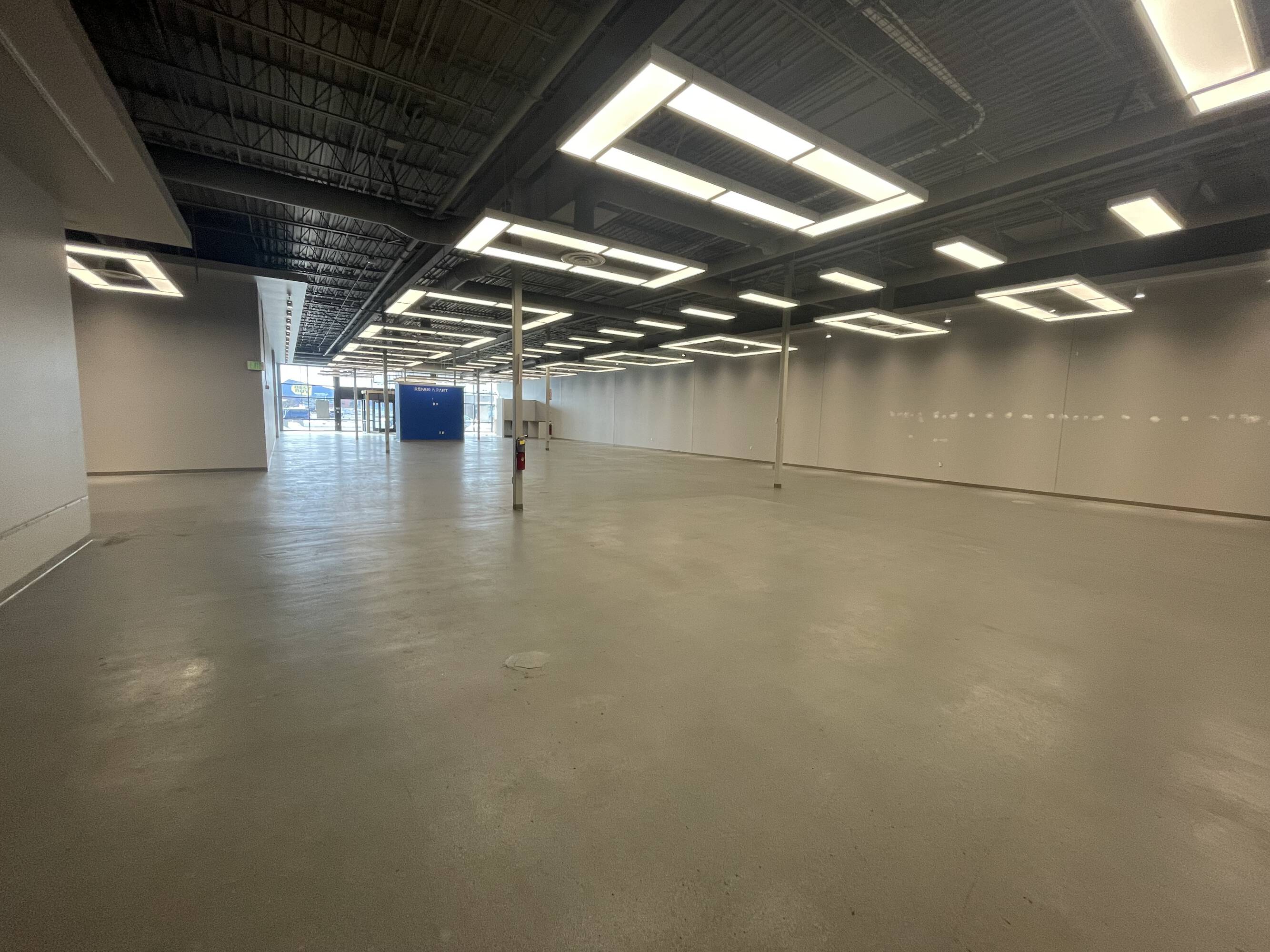 901 E Dimond Blvd, Anchorage, AK 99515 | Crexi.com