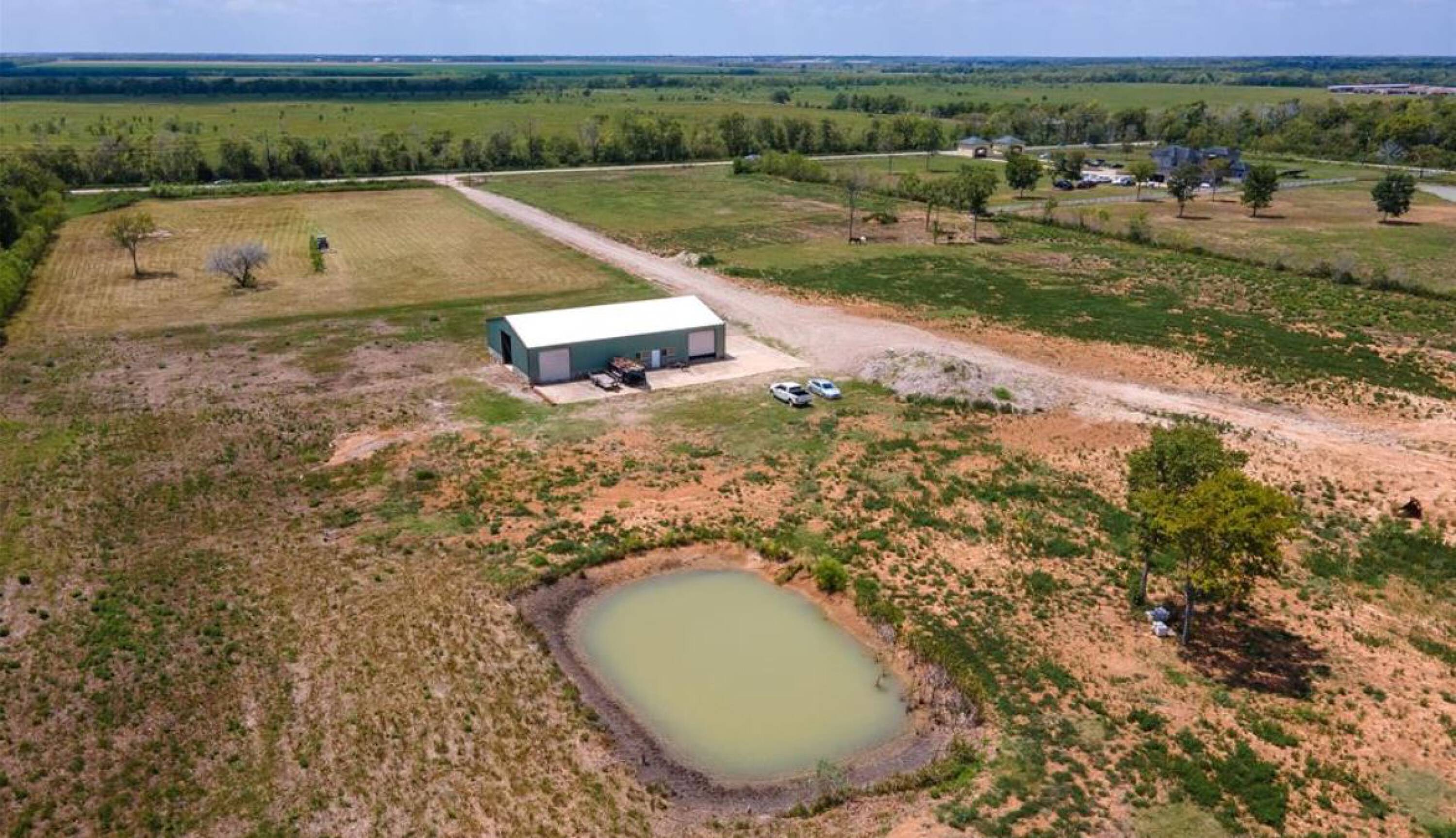 707 Brazoria County Rd 56, Rosharon, TX 77583 | Crexi.com