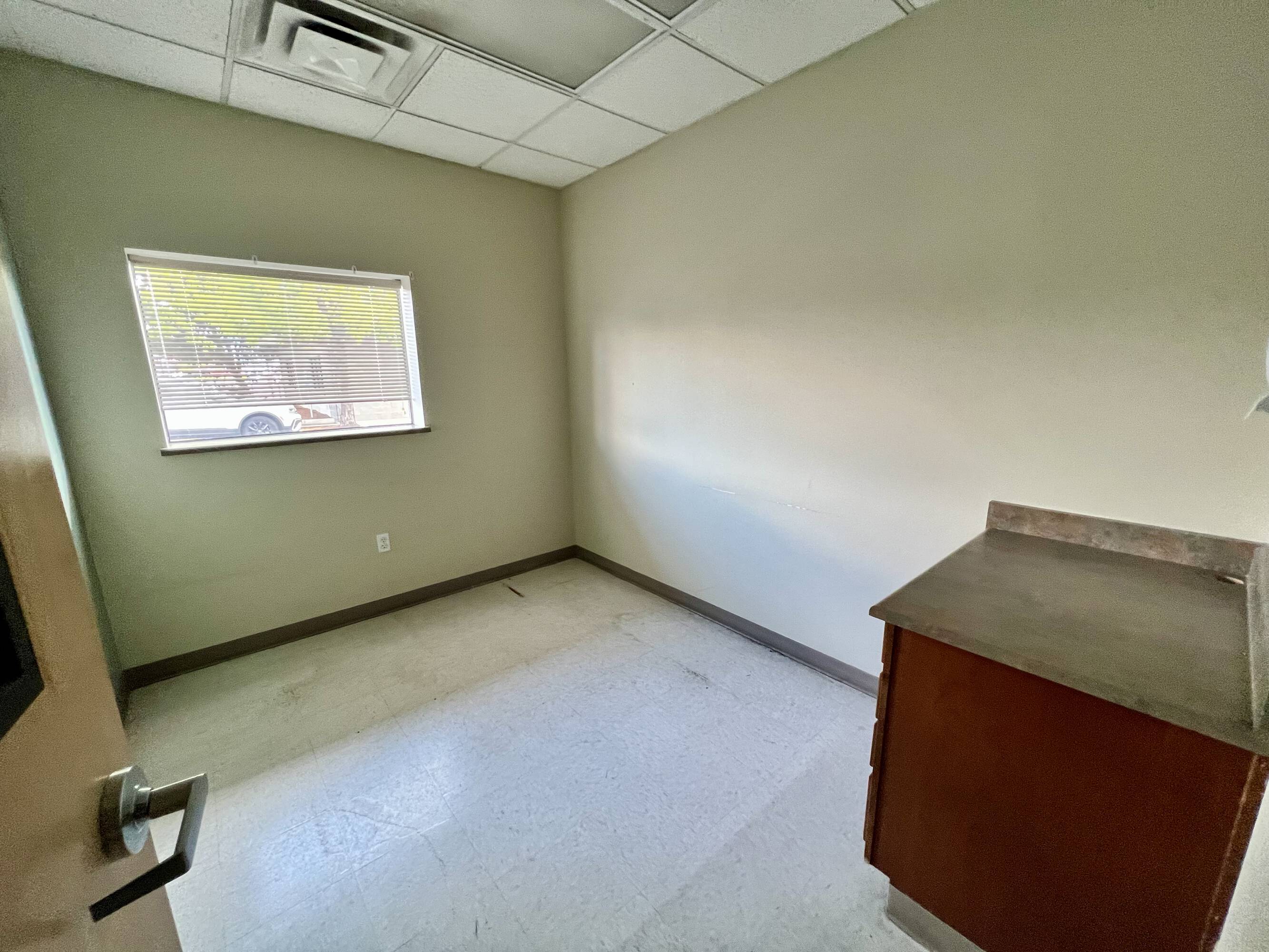 3265 Biddle Rd, Medford, OR 97504 | Crexi.com