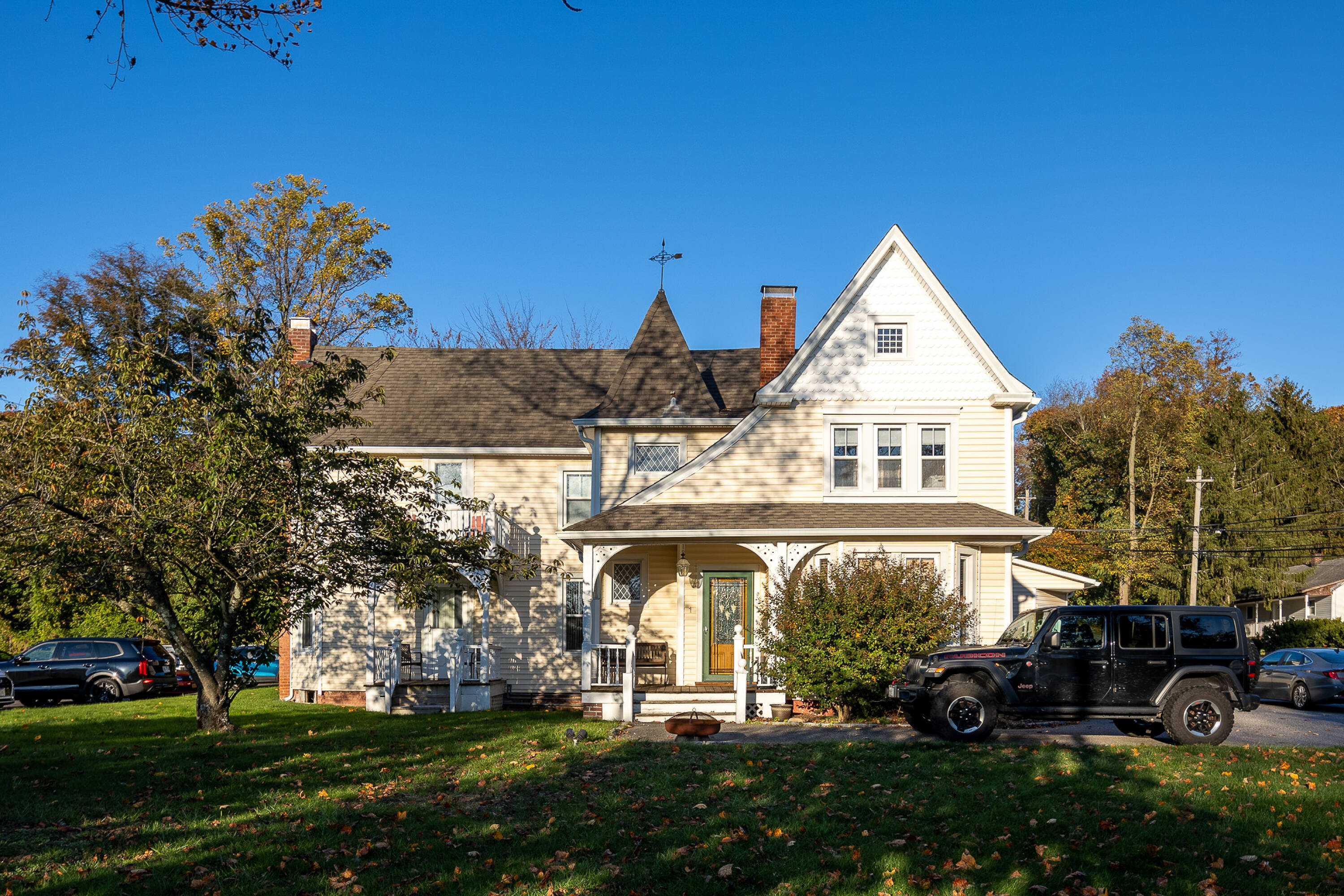 49 Landing Road Unit 1, Smithtown, NY 11787 | Crexi.com