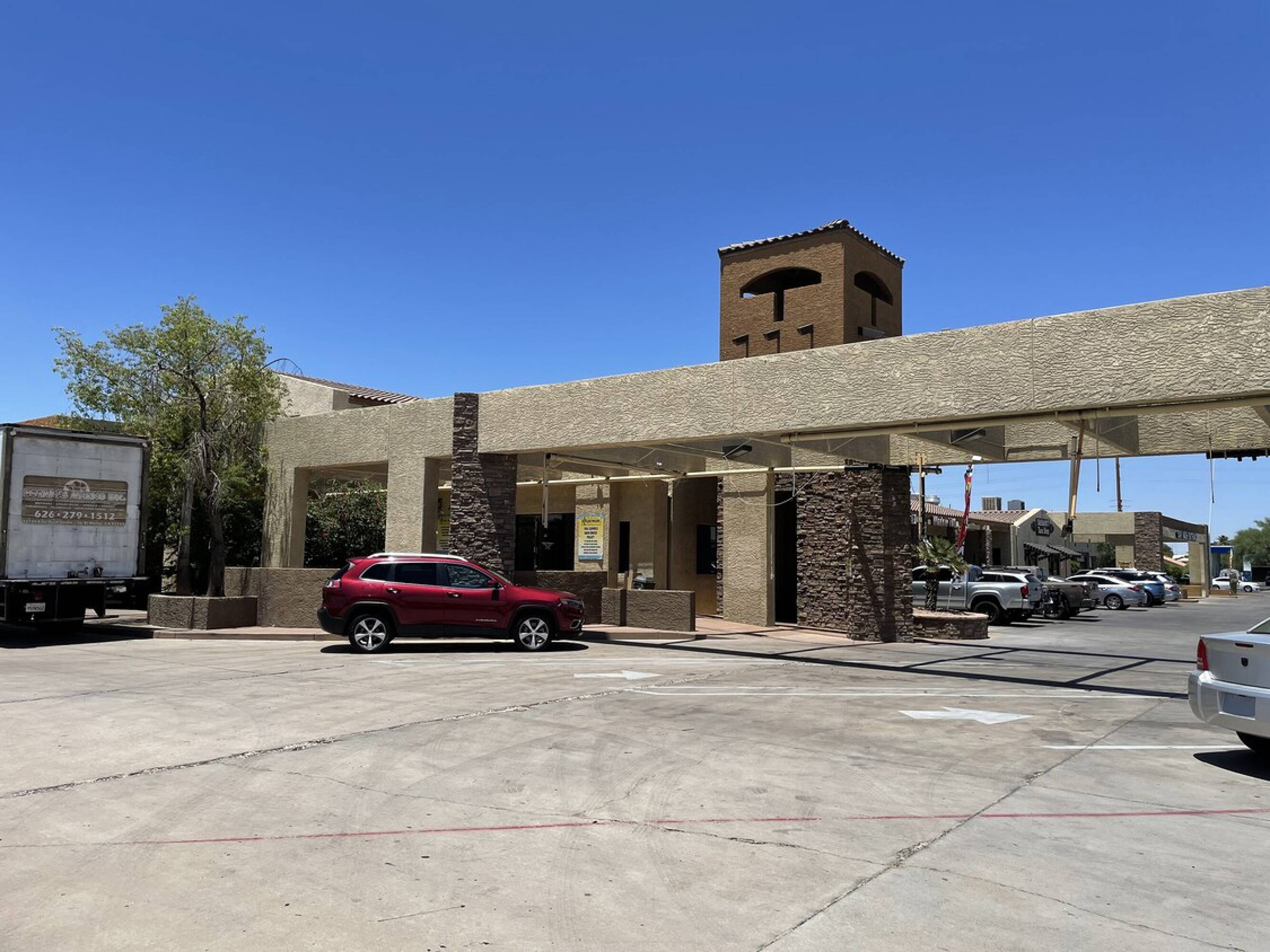 2828 S Country Club Dr, Mesa, AZ 85210 | Crexi.com