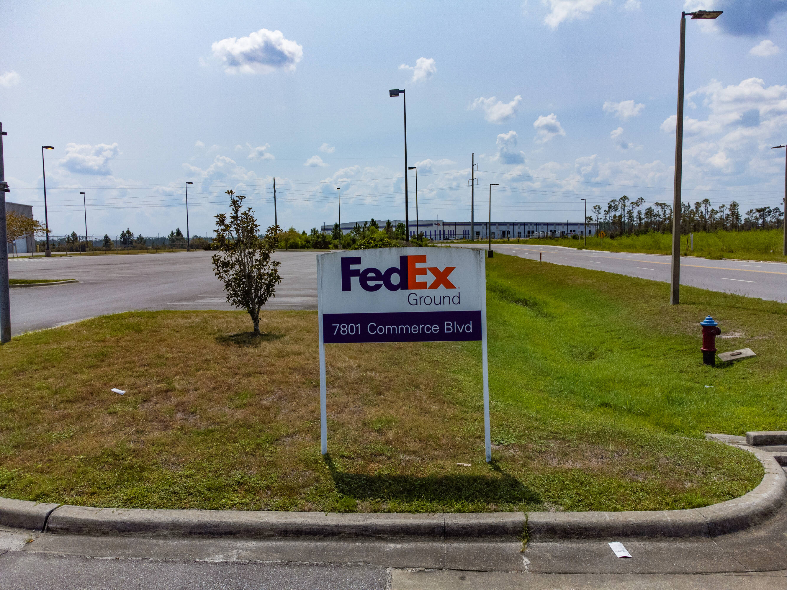 7801 COMMERCE BLVD Panama City FL 32404-4295 APN: 05636-010-002 | Crexi.com