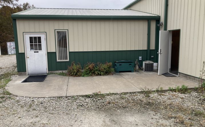 6537 US-61, Bloomsdale, MO 63627 | Crexi.com