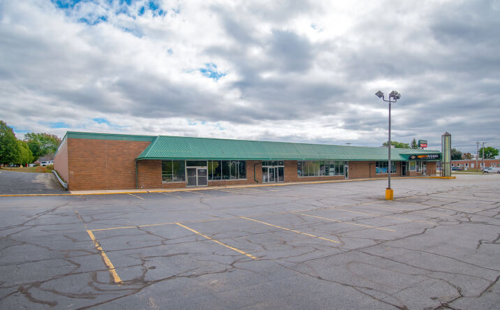 2271 True Ln, Ashwaubenon, WI 54304 | Crexi.com