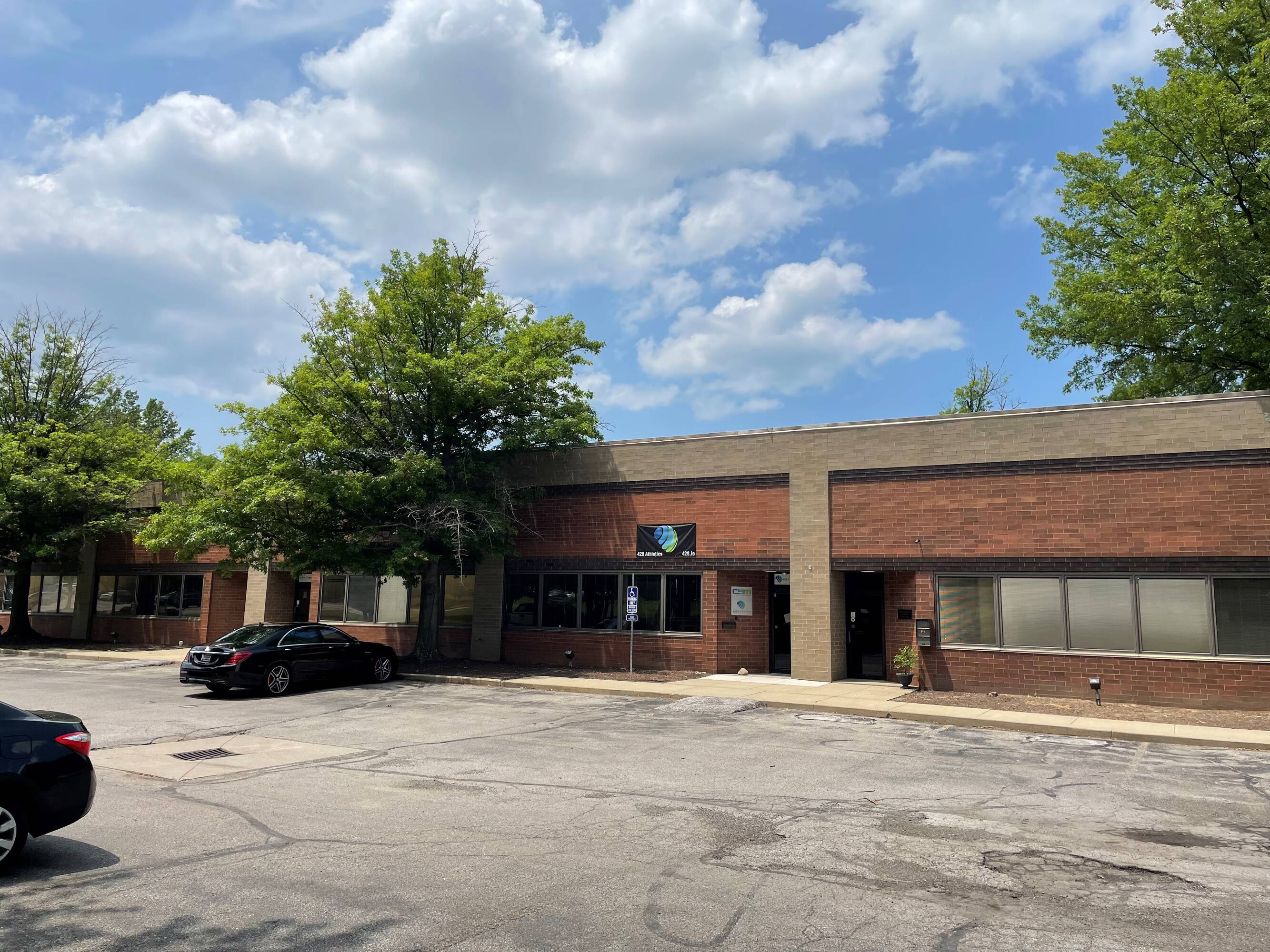 26361 Curtiss Wright Pkwy, Cleveland, OH 44143 | Crexi.com