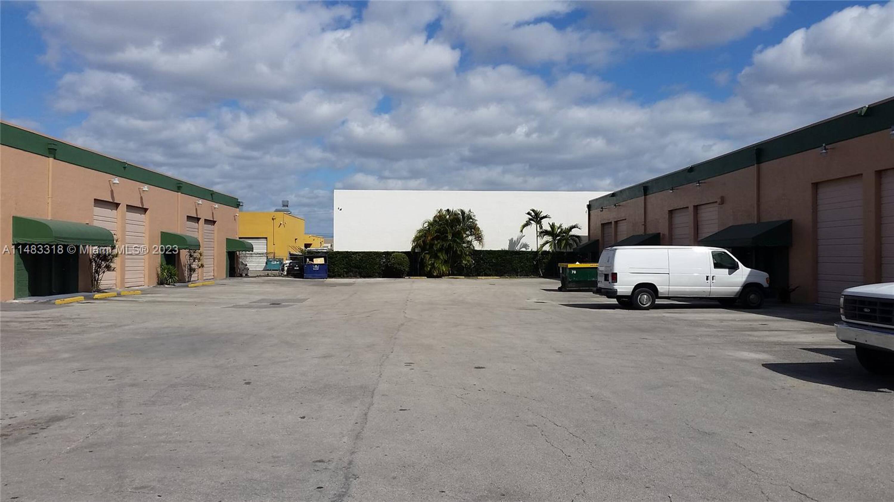 8525 NW 66th St, Miami, FL 33166 | Crexi.com