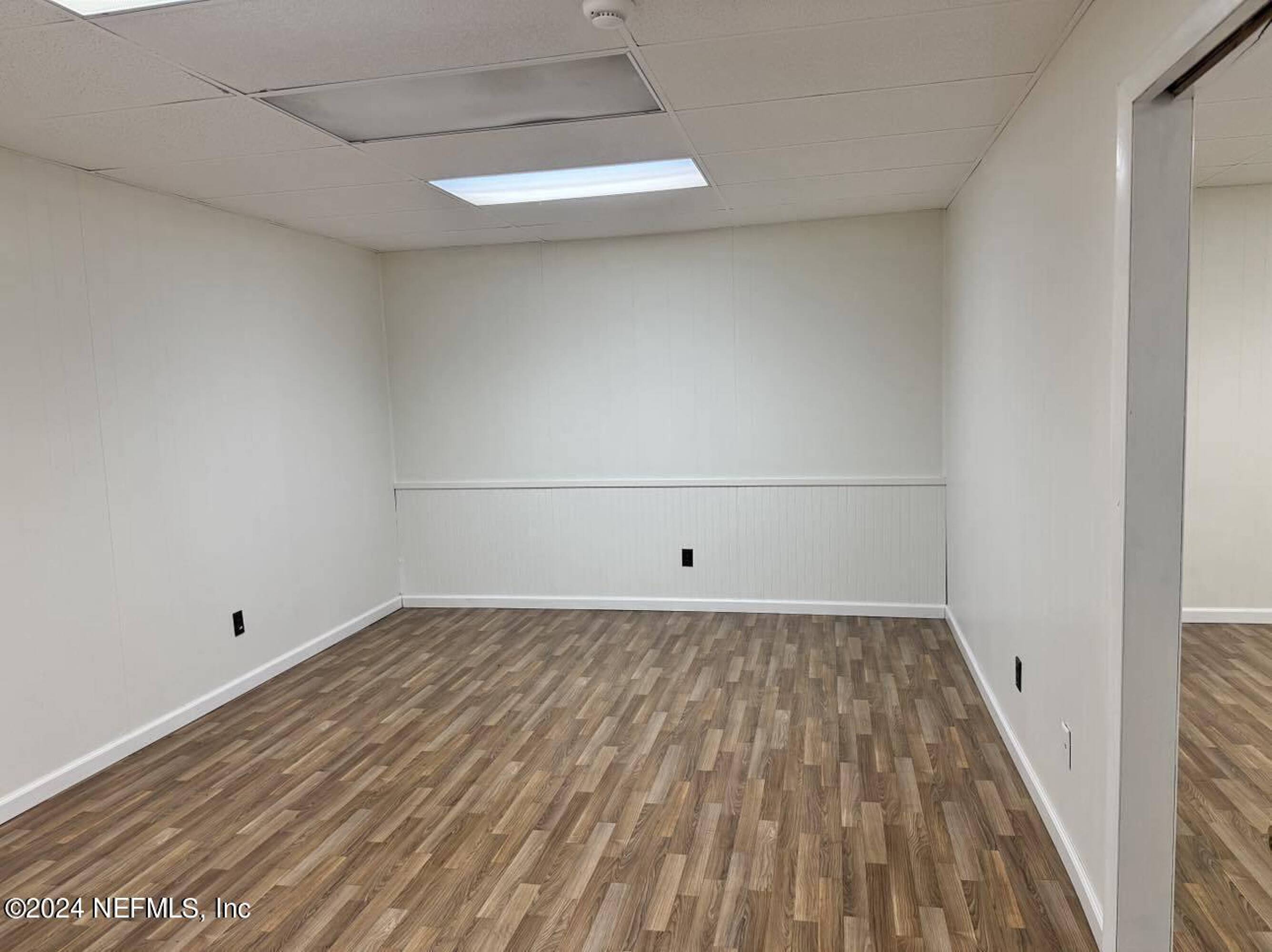 90 INDUSTRIAL LOOP N Orange Park FL 32073-6258 APN: 05-04-26-019826-010 ...