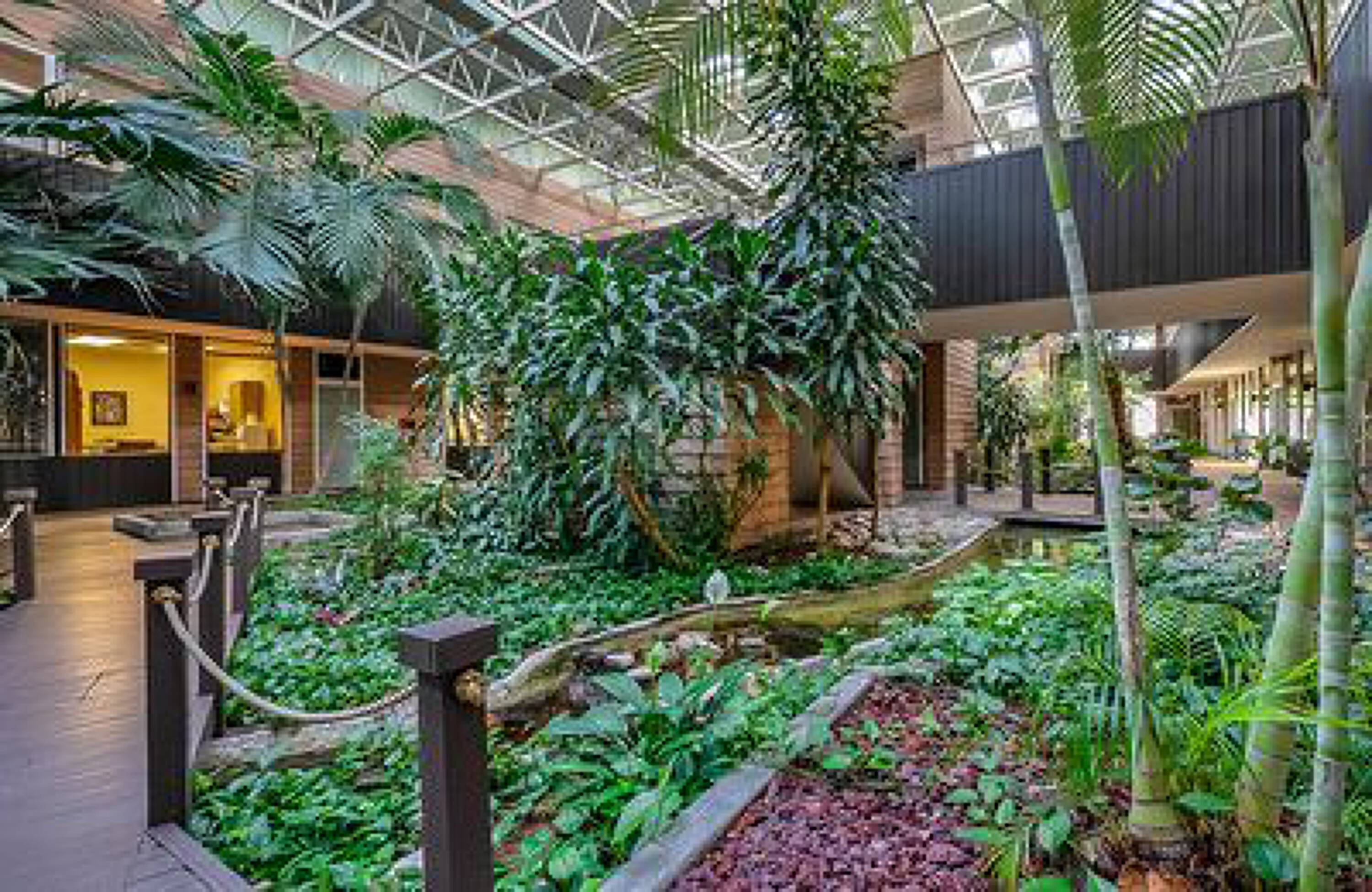 3925 N Interstate 10 Service Rd W, Metairie, LA 70002 | Crexi.com