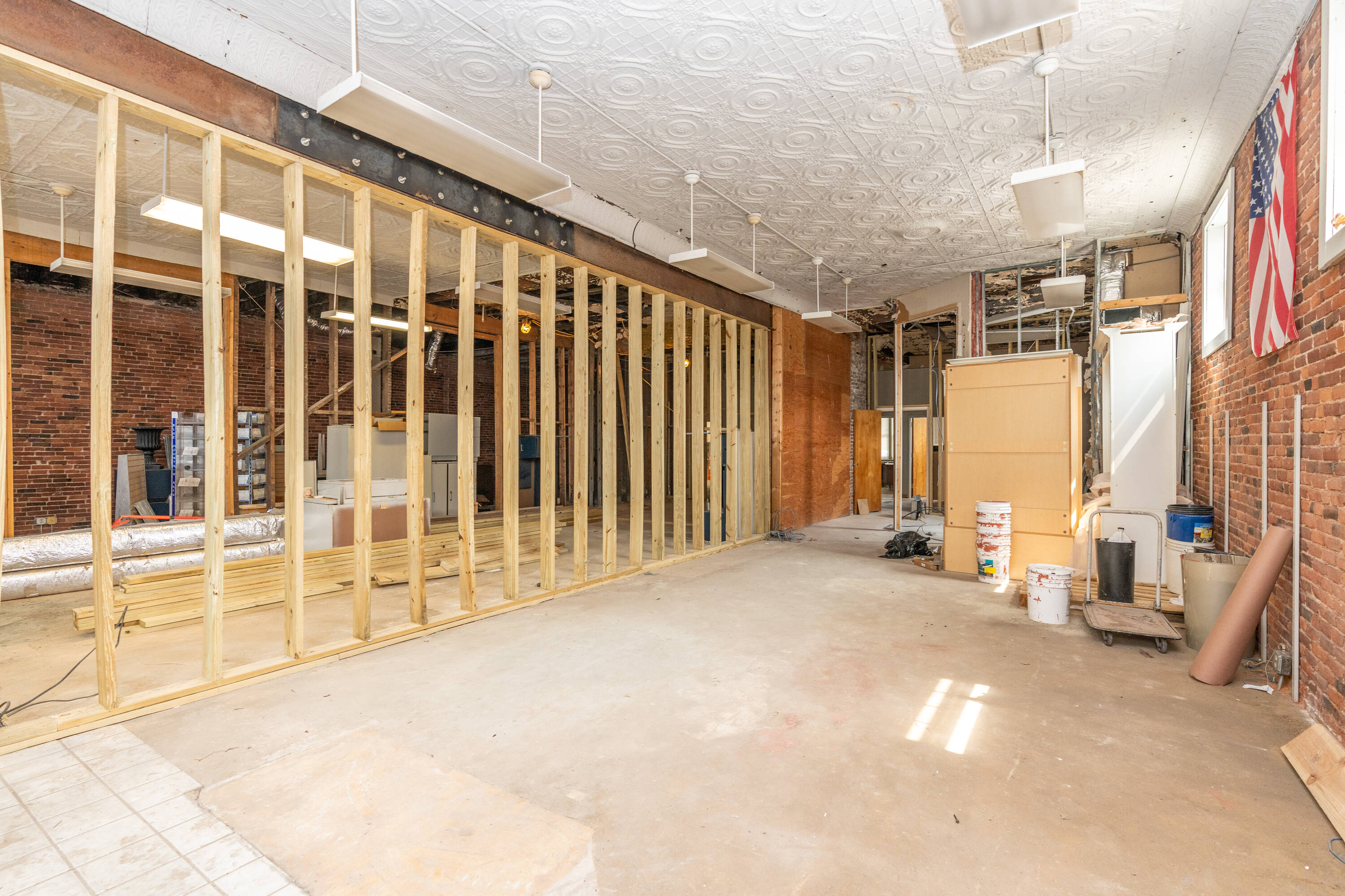 979 Main St, Springfield, MA 01103 | Crexi.com