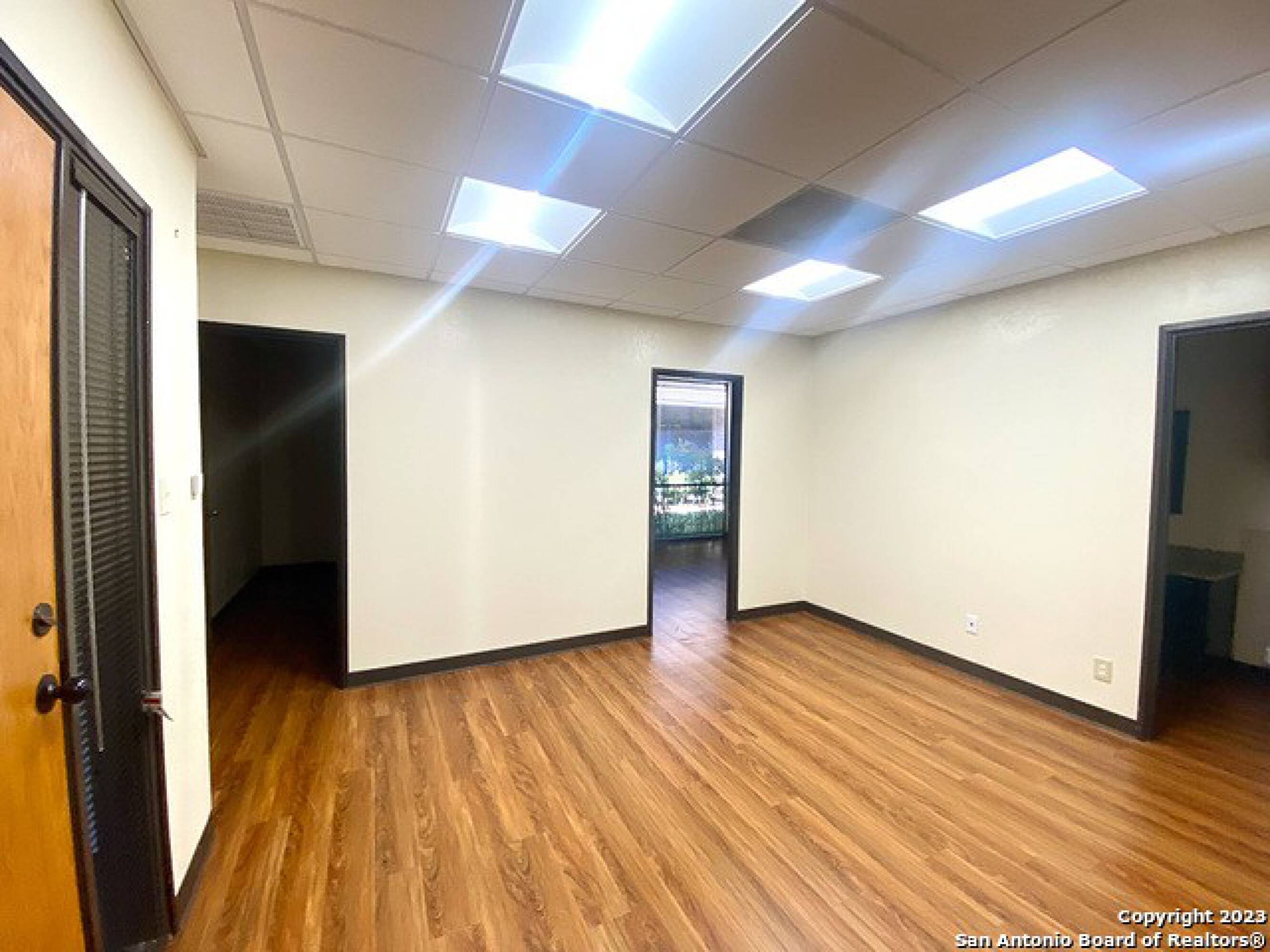 1848 Lockhill Selma Rd, San Antonio, TX 78213 | Crexi.com