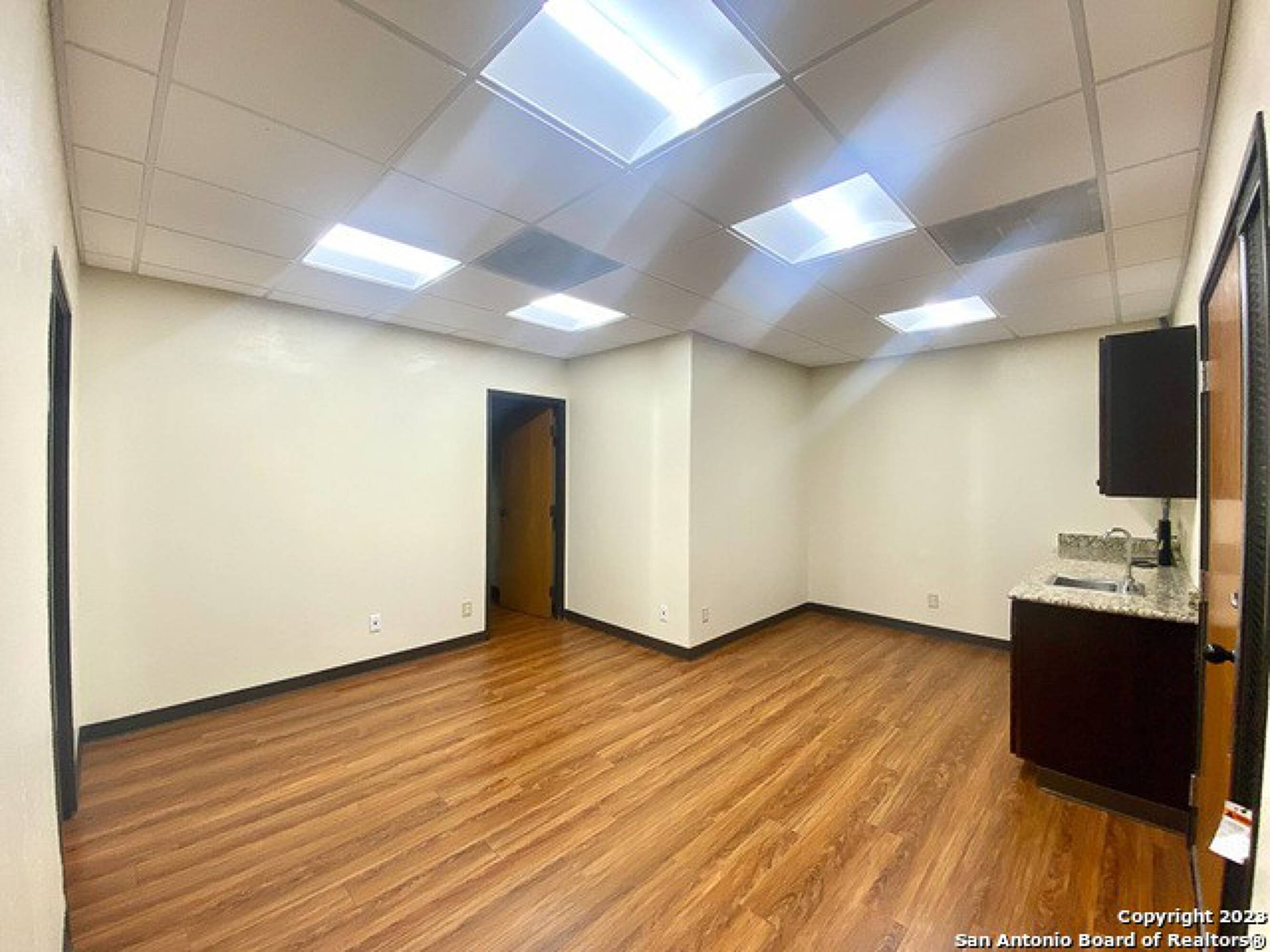 1848 Lockhill Selma Rd, San Antonio, TX 78213 | Crexi.com