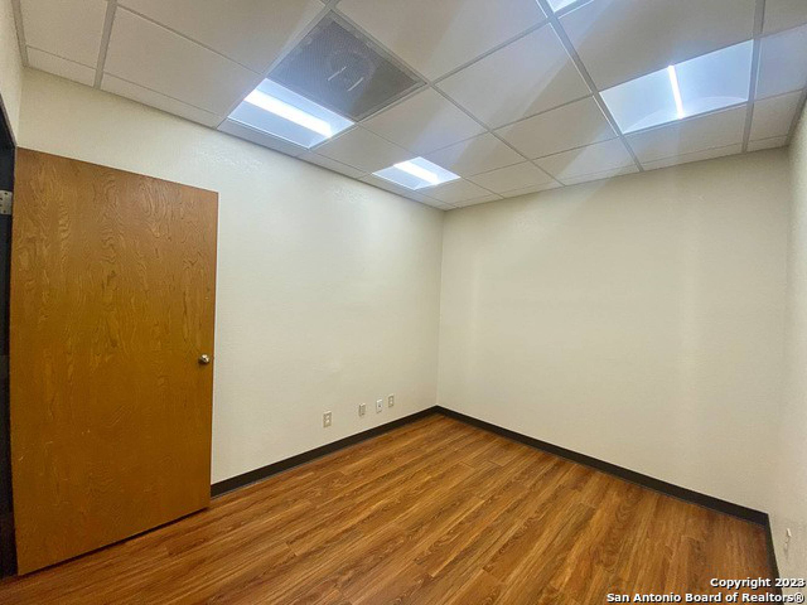 1848 Lockhill Selma Rd, San Antonio, TX 78213 | Crexi.com