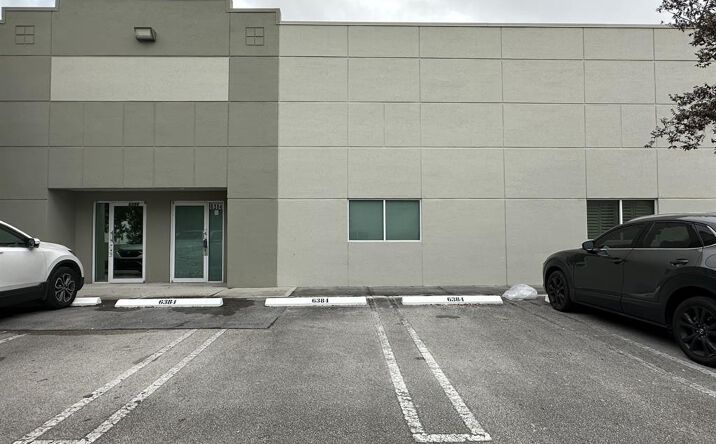 6384 NW 97th Avenue, Miami, FL 33178 | Crexi.com