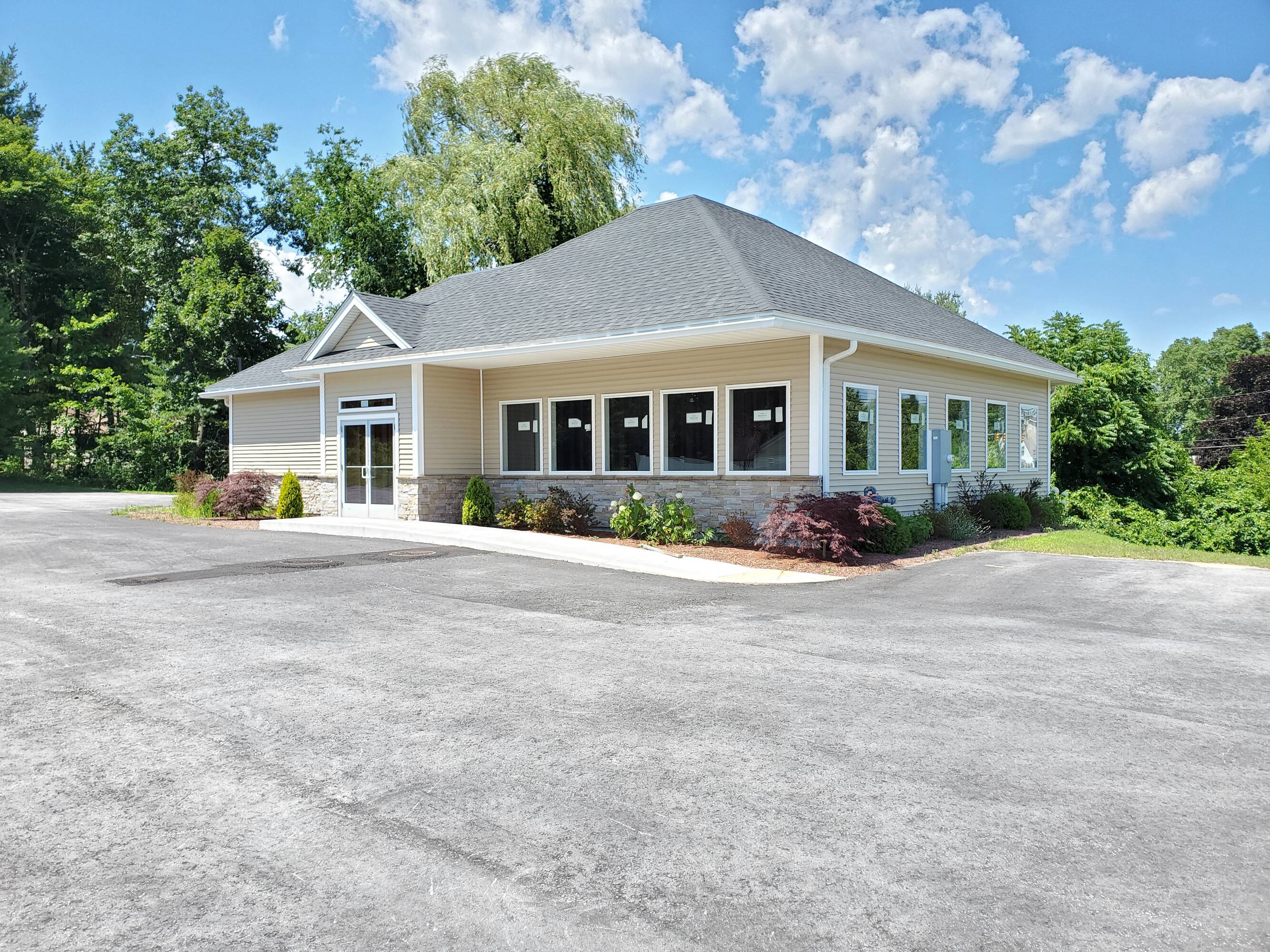 143 Lowell Rd, Hudson, NH 03051 | Crexi.com