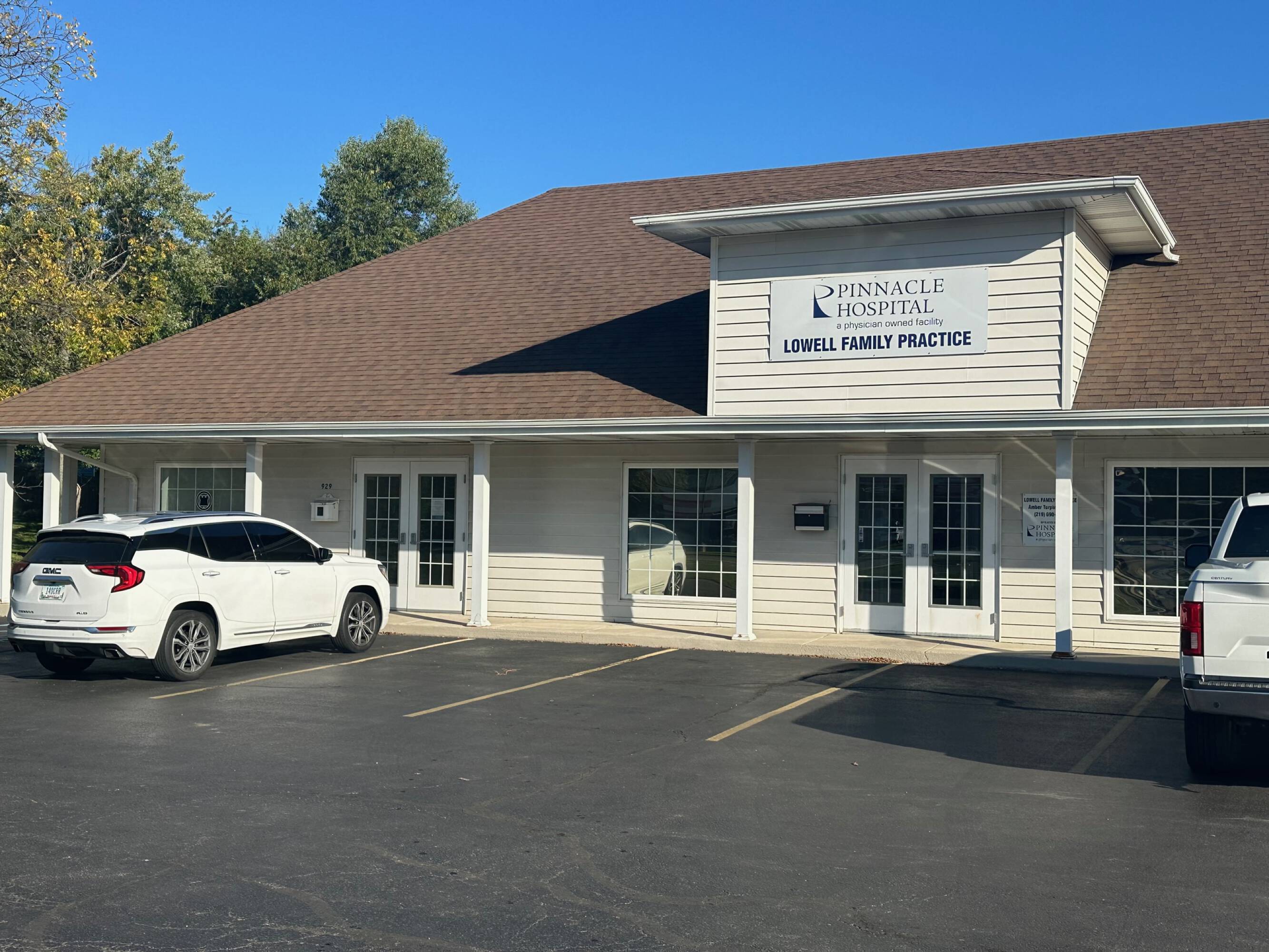 929 E COMMERCIAL AVE Lowell IN 46356-2307 APN: 45-19-23-478-014.000-008 ...