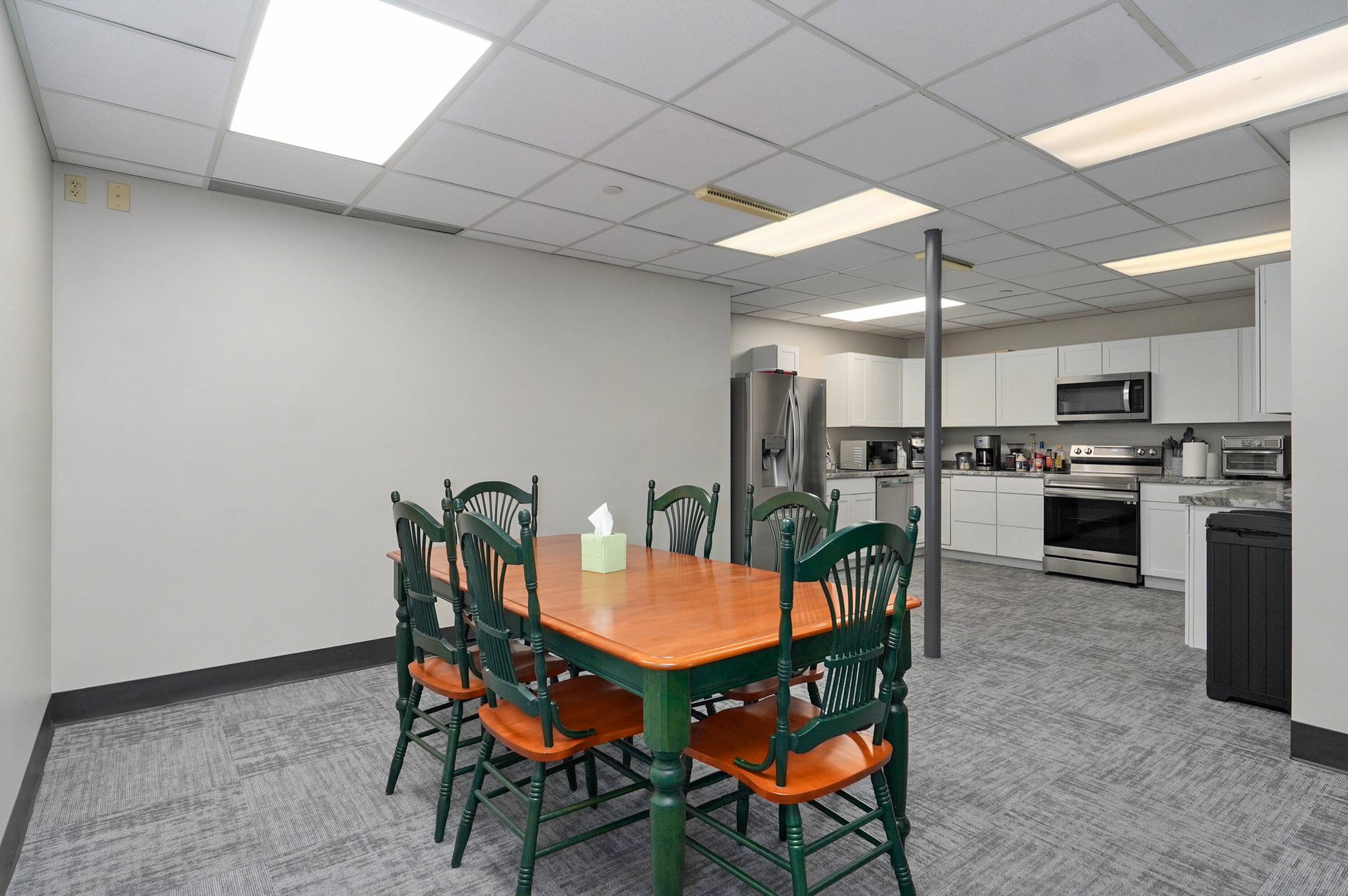 3171 E Sunshine St, Springfield, MO 65804 | Crexi.com