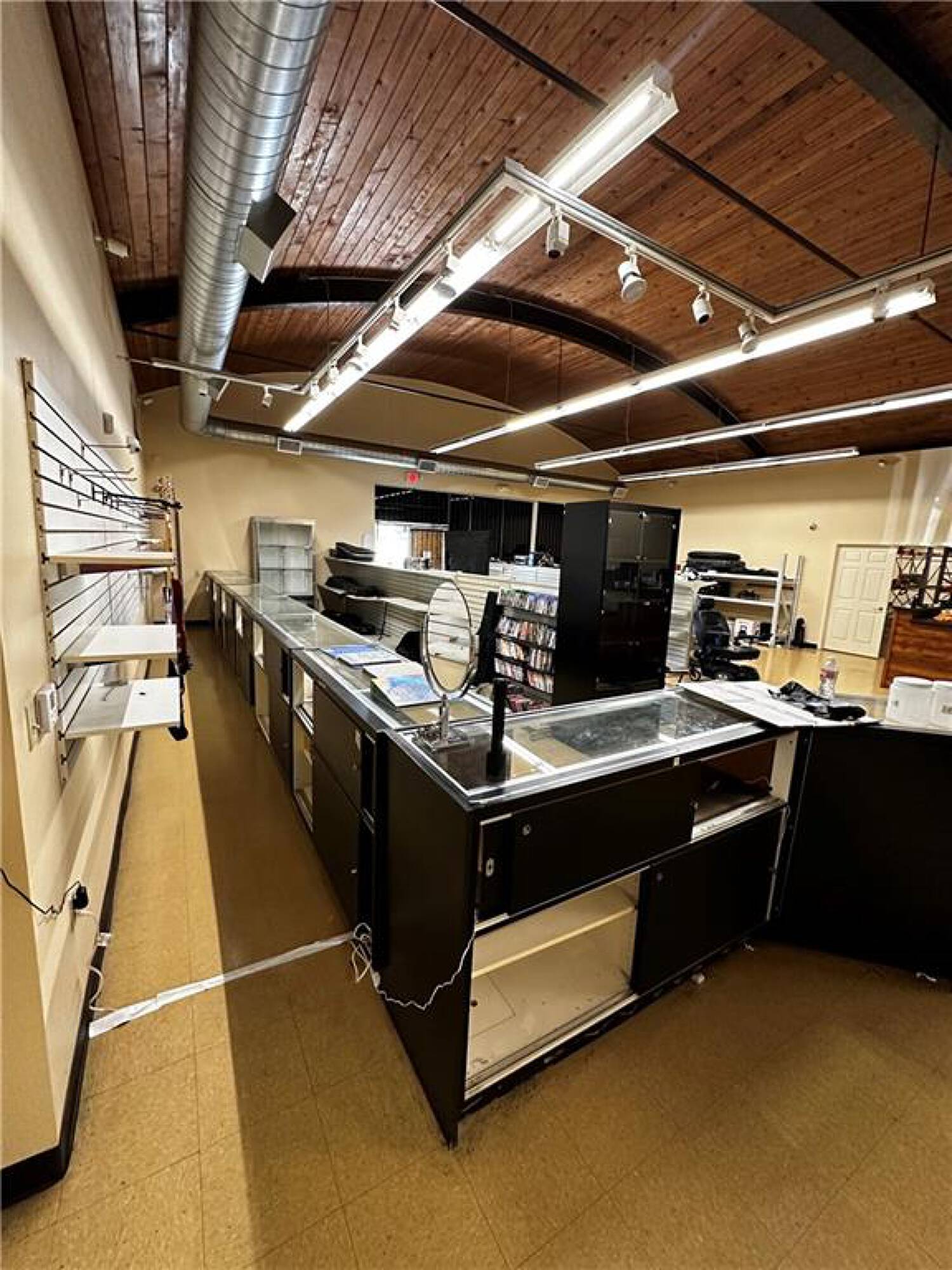 5225 NE Chouteau Trafficway, Kansas City, MO 64119 | Crexi.com