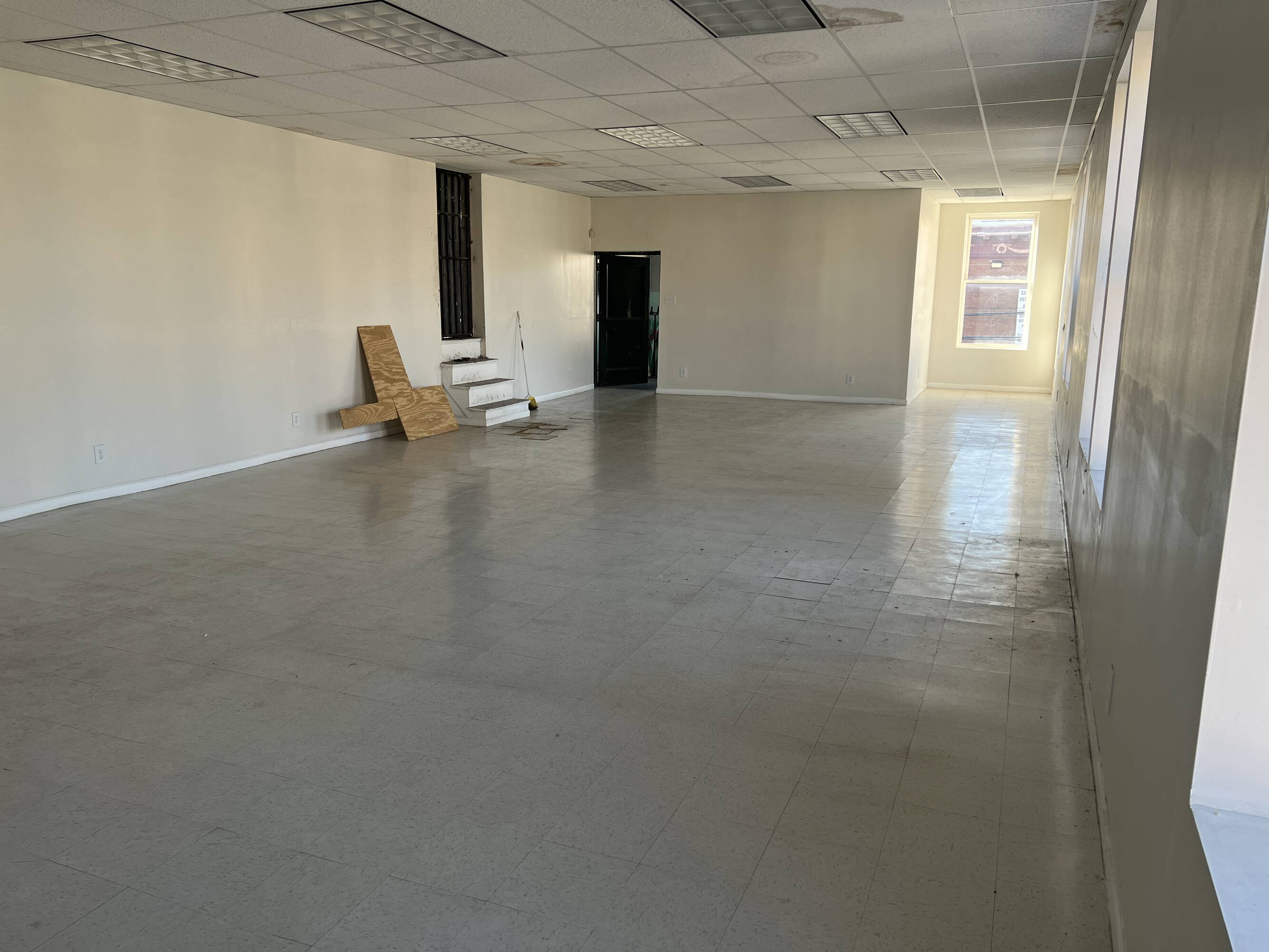 320 M.L.K. Drive, Jersey City, NJ 07305 | Crexi.com