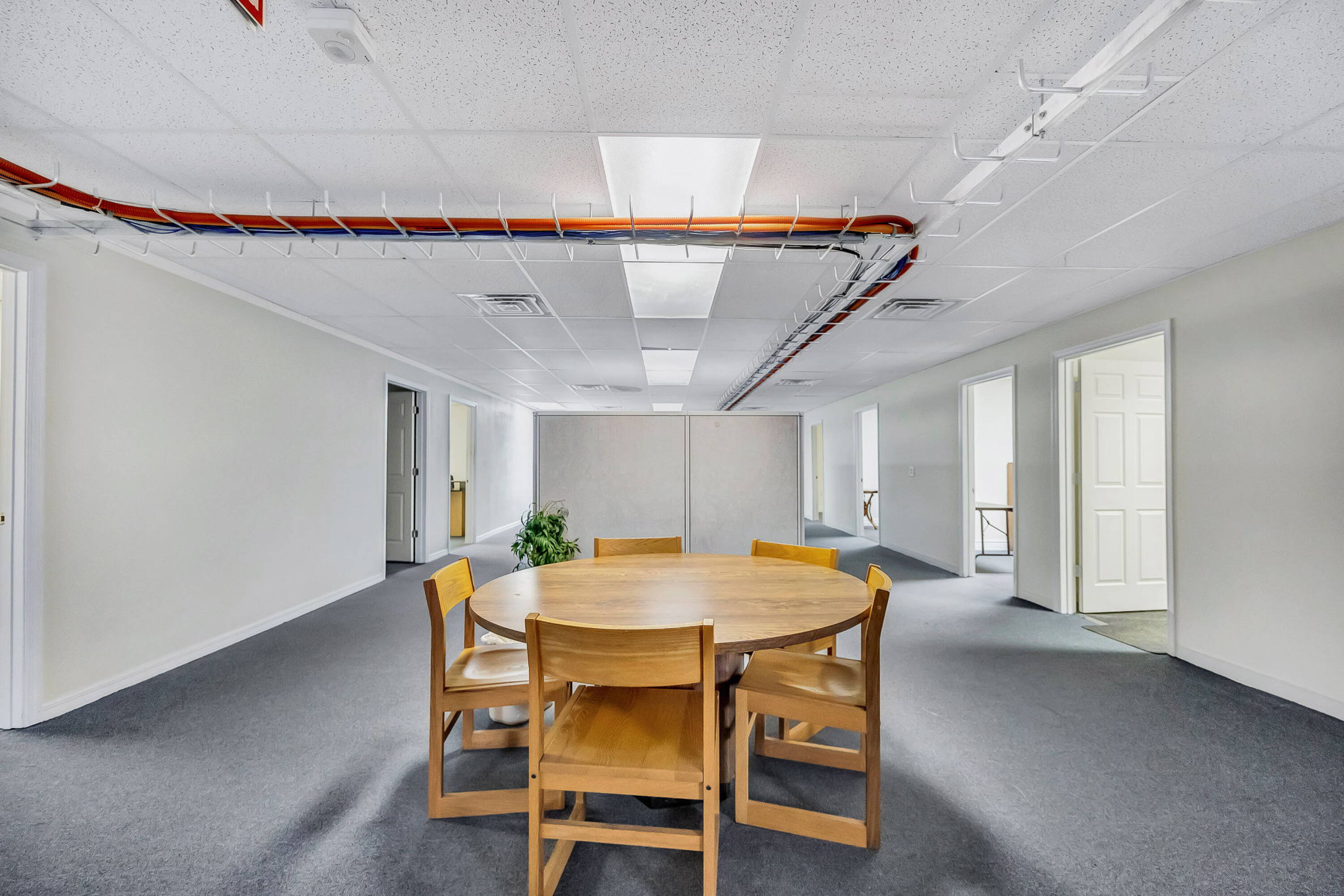 904 E New Haven Ave, Melbourne, FL 32901 | Crexi.com