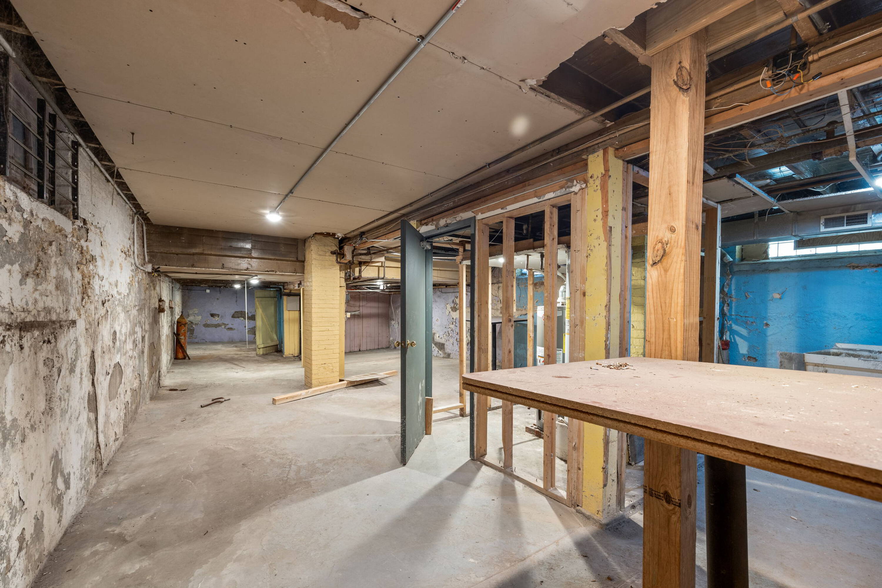 4818 S Pulaski Rd, Chicago, IL 60632 | Crexi.com