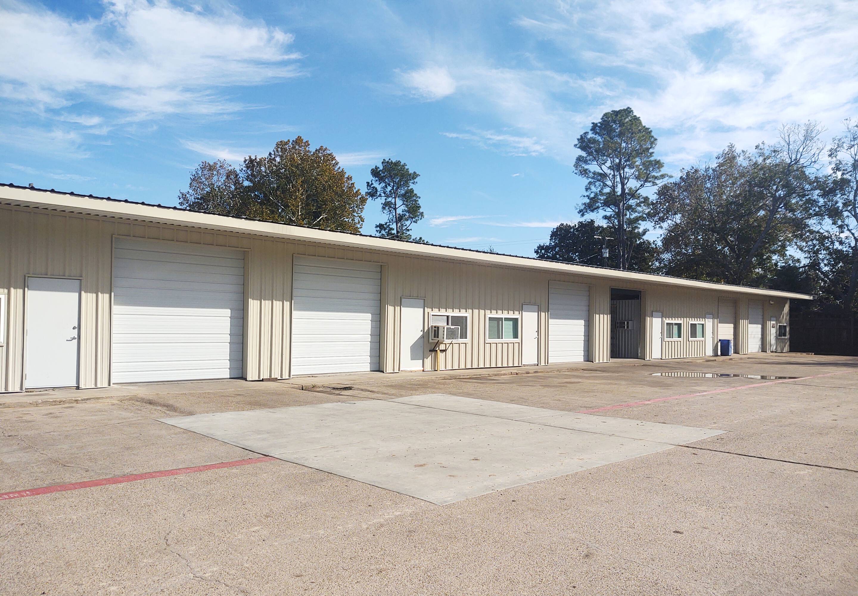 1108 E Hwy 6, Alvin, TX 77511 | Crexi.com