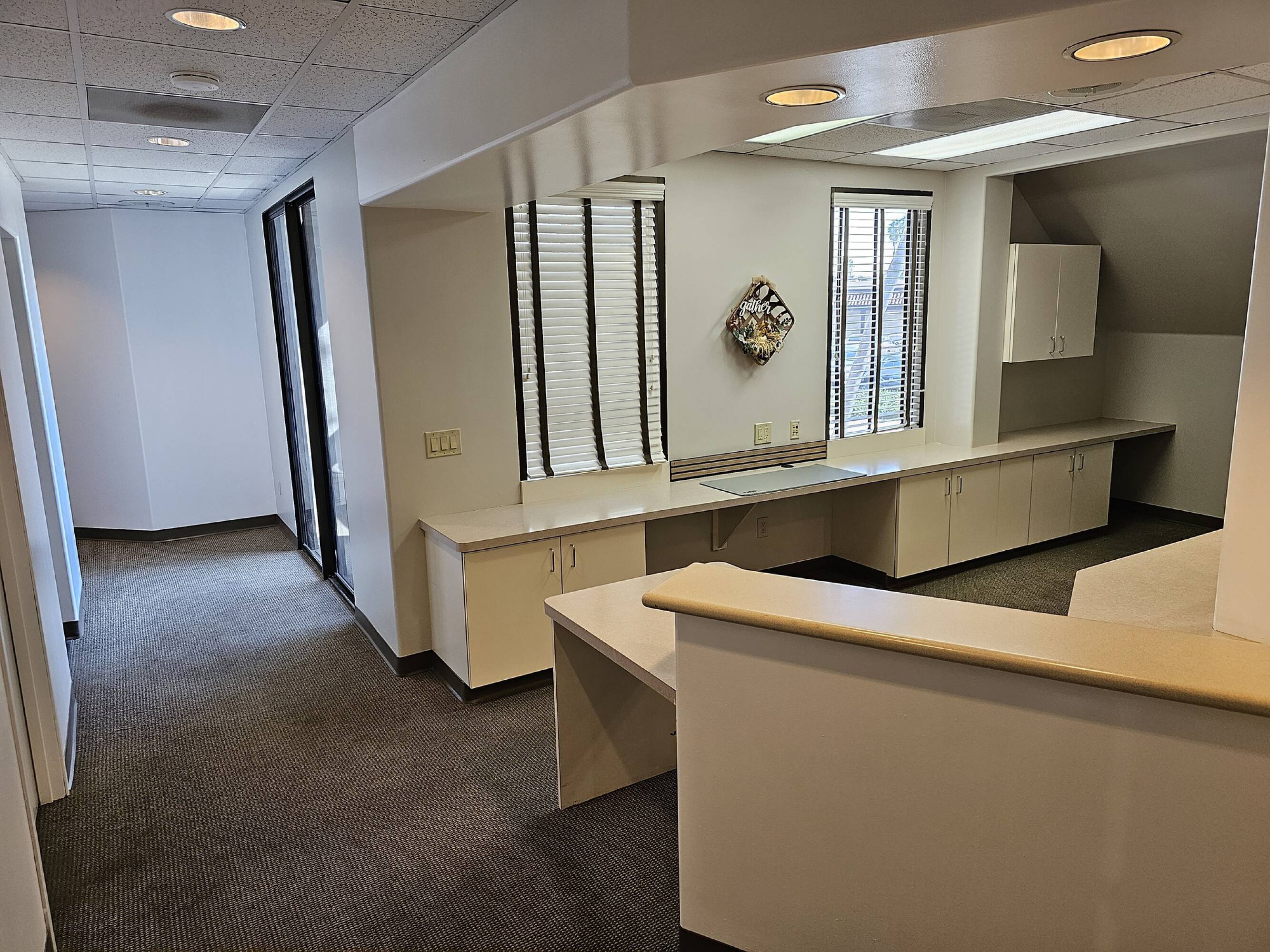 270 LAGUNA RD STE 100 Fullerton CA 92835-2521 APN: 292-071-08 | Crexi.com