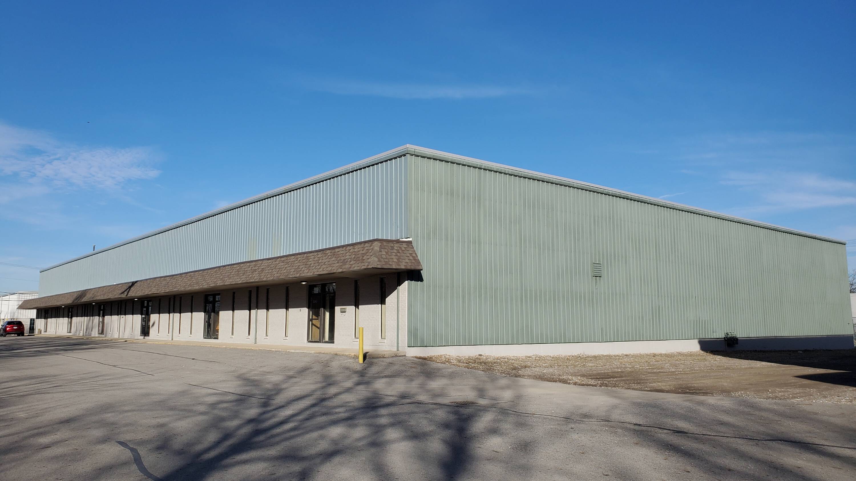 2200 LOCKBOURNE RD REAR Columbus OH 43207-6113 APN: 010-112365 | Crexi.com