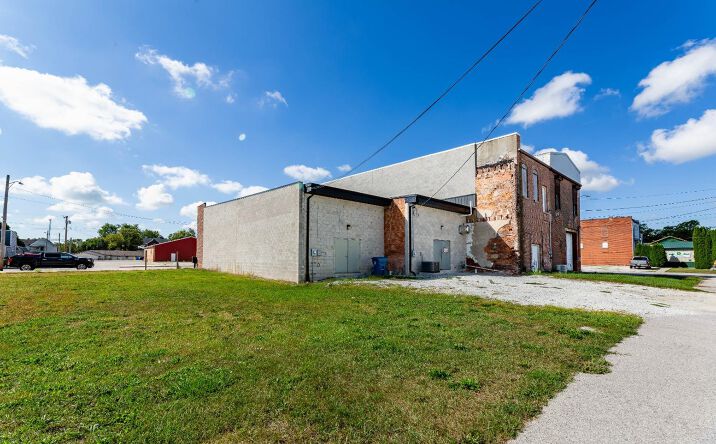 206 E State Street, Morocco, IN 47963 | Crexi.com