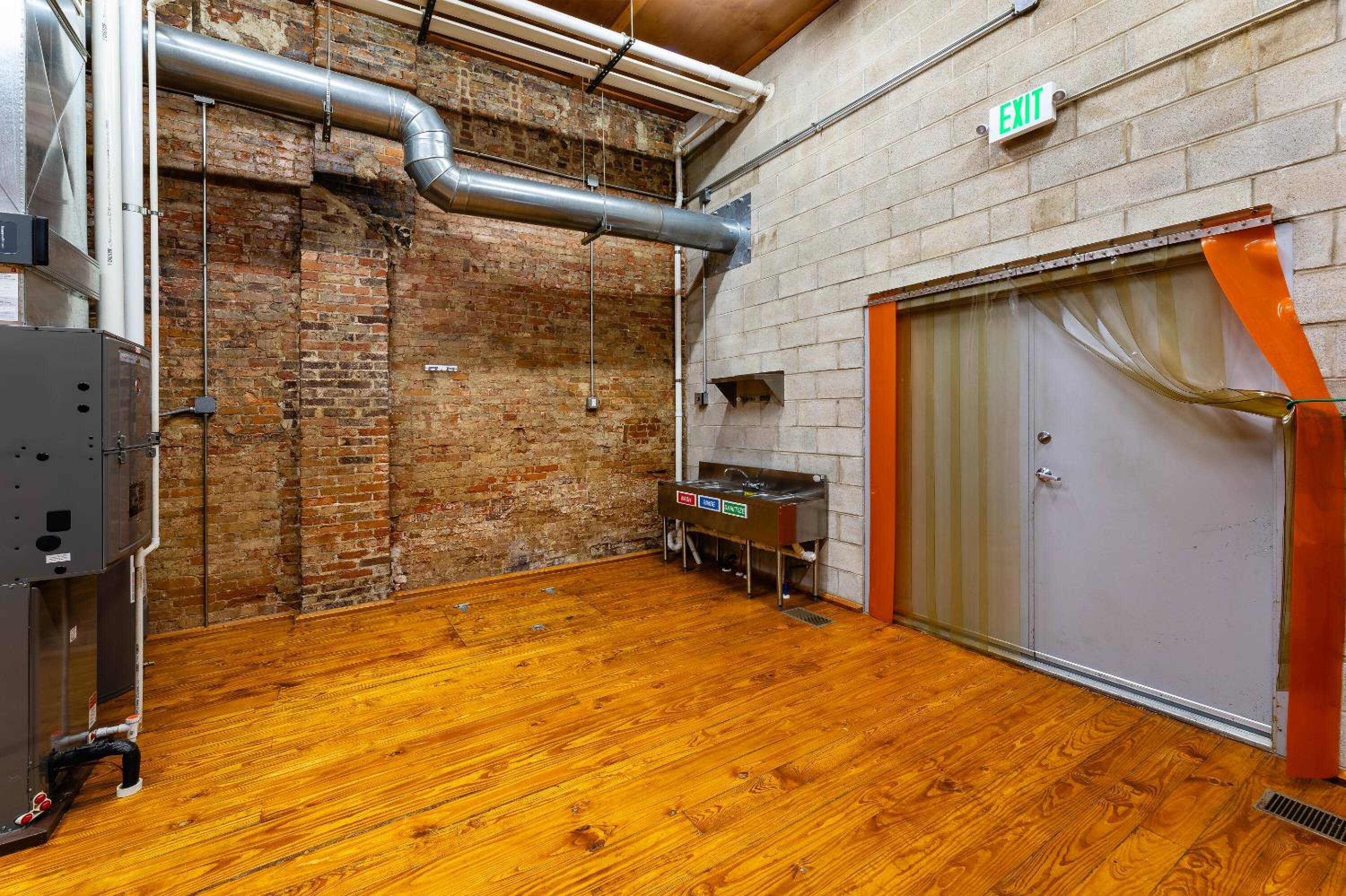 206 E State Street, Morocco, IN 47963 | Crexi.com