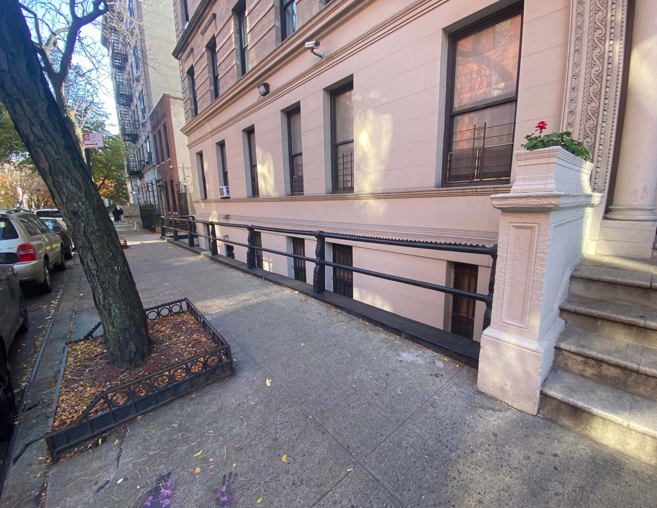 160 W 118th St, New York, NY 10026 | Crexi.com