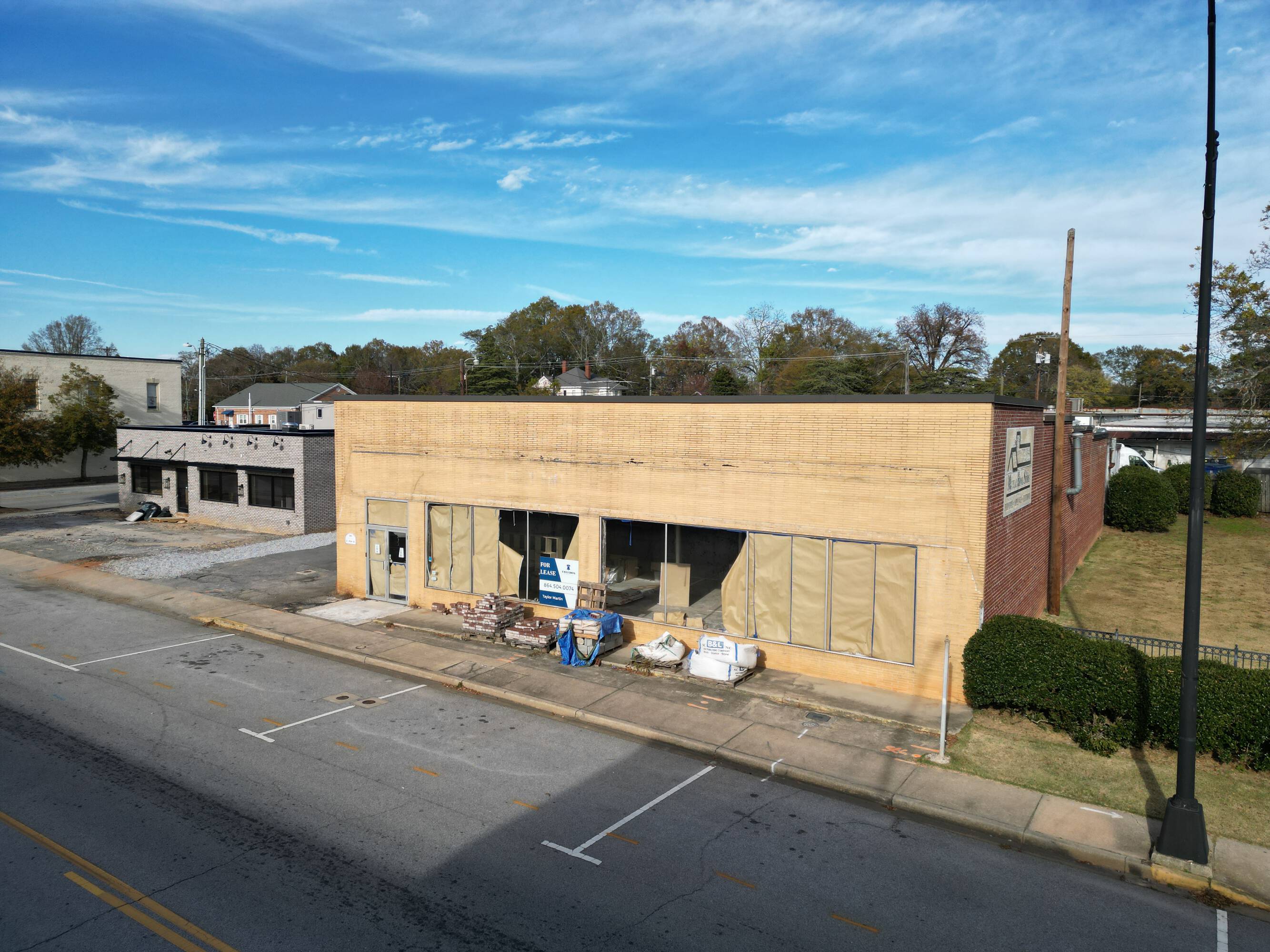 203 S Main St, Fountain Inn, SC 29644 | Crexi.com