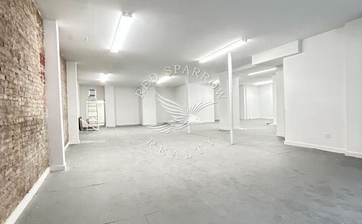 North retail store on Third Avenue, New York, NY 10454 | Crexi.com