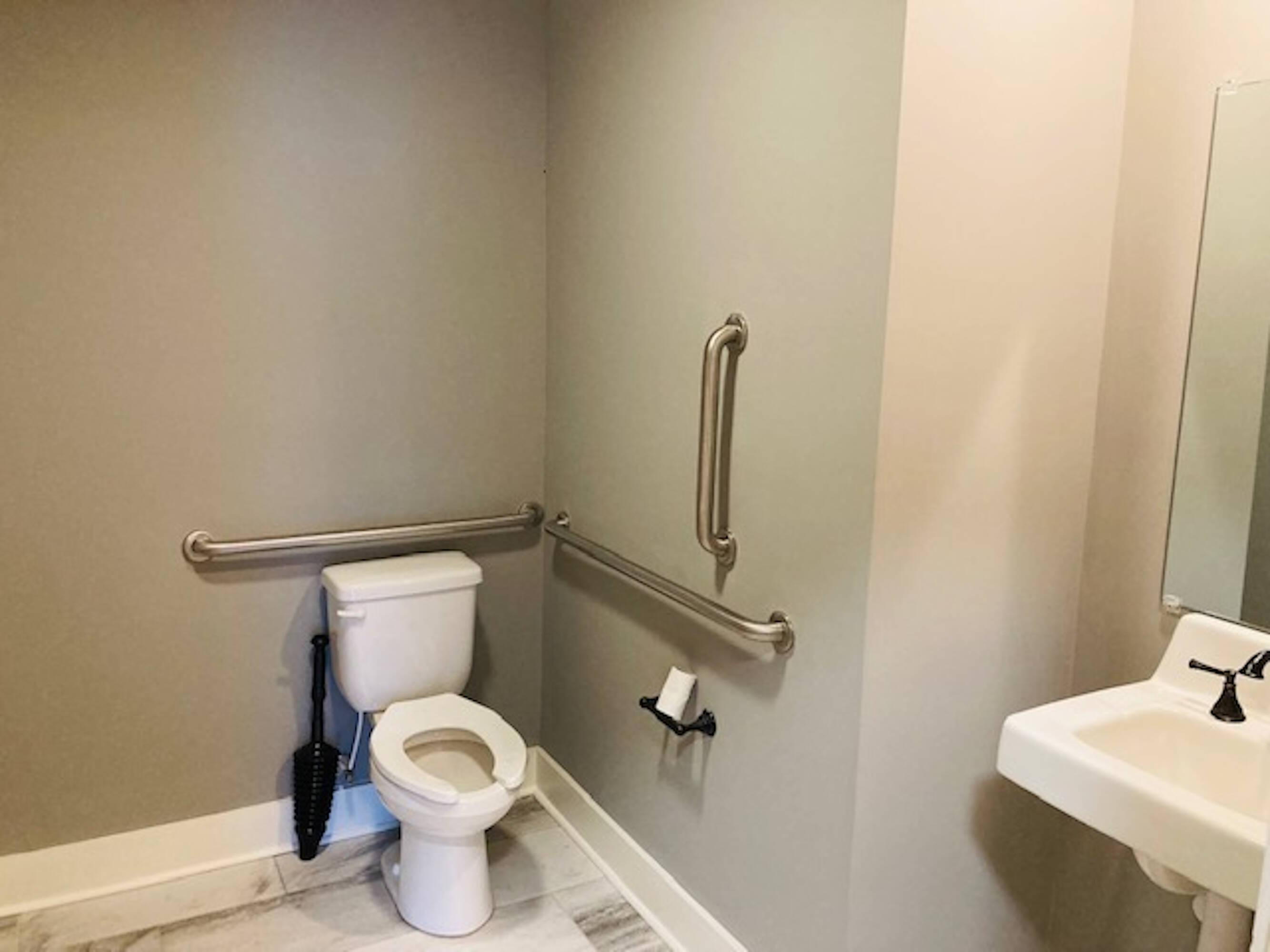153 W Jordan St, Brevard, NC 28712 | Crexi.com