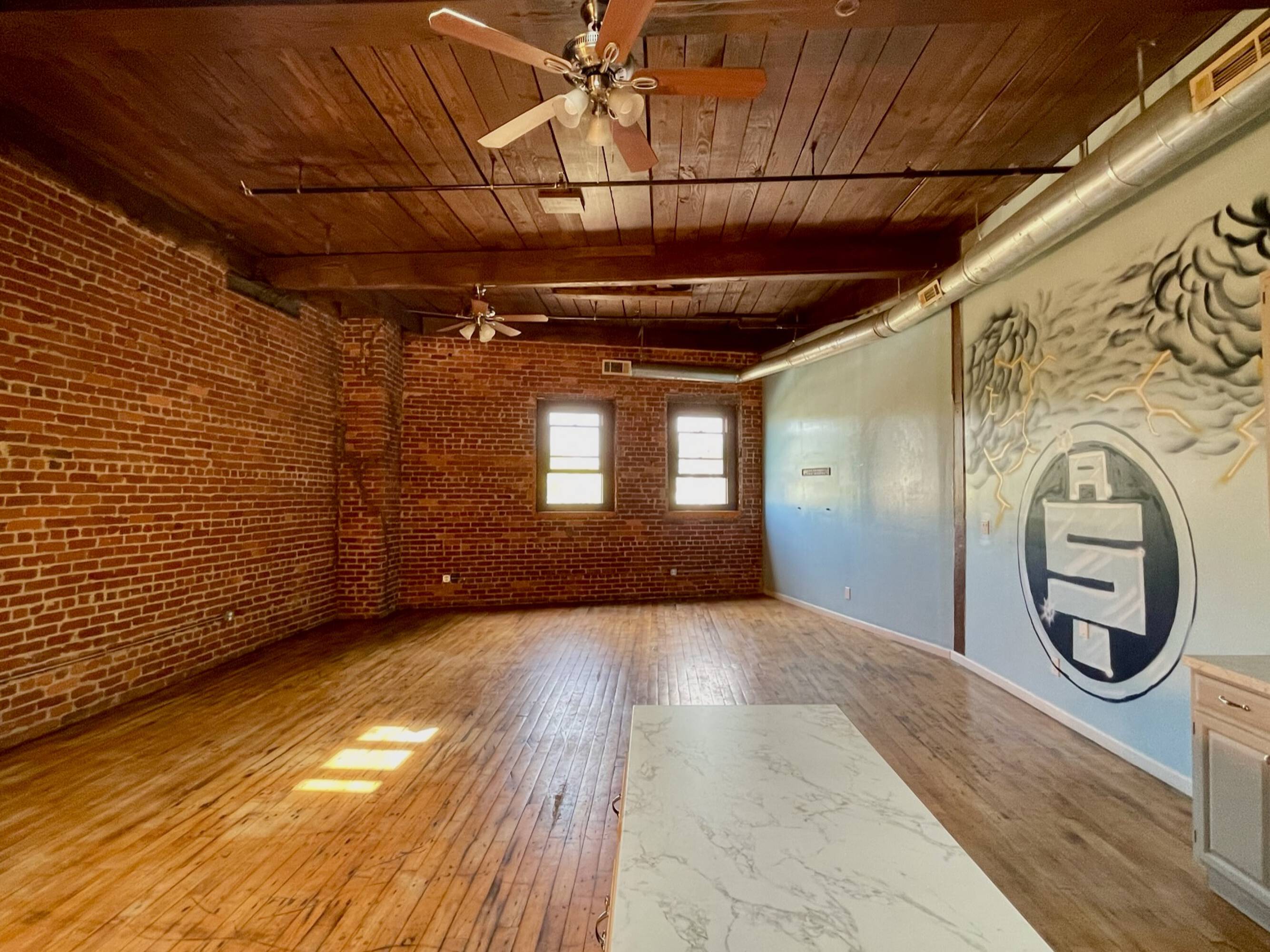 555 Whitehall St SW, Atlanta, GA 30303 | Crexi.com